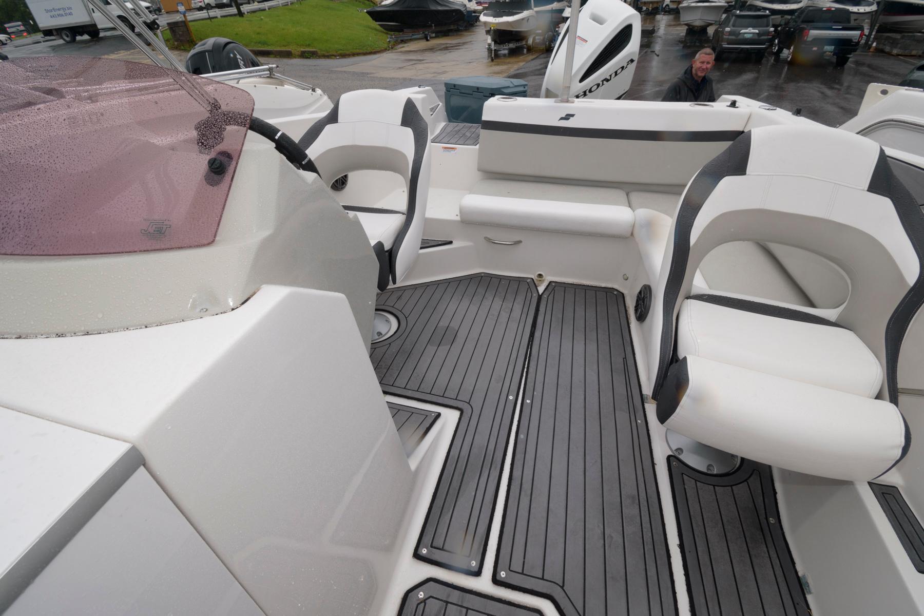 2021 Starcraft SVX 231 OB Deck for sale - YachtWorld