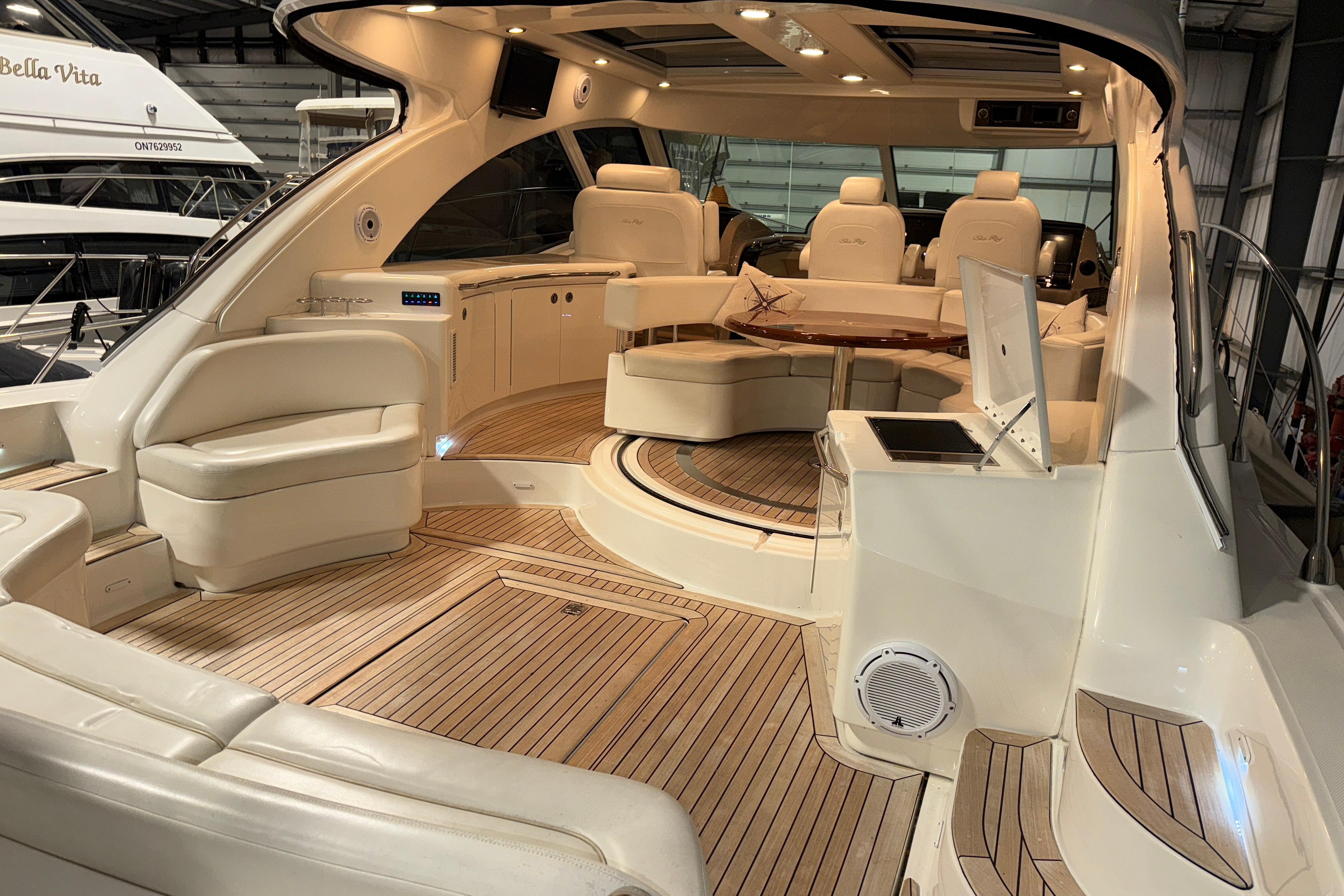 2008 Sea Ray 55 Sundancer Yachts à moteur à vendre - YachtWorld