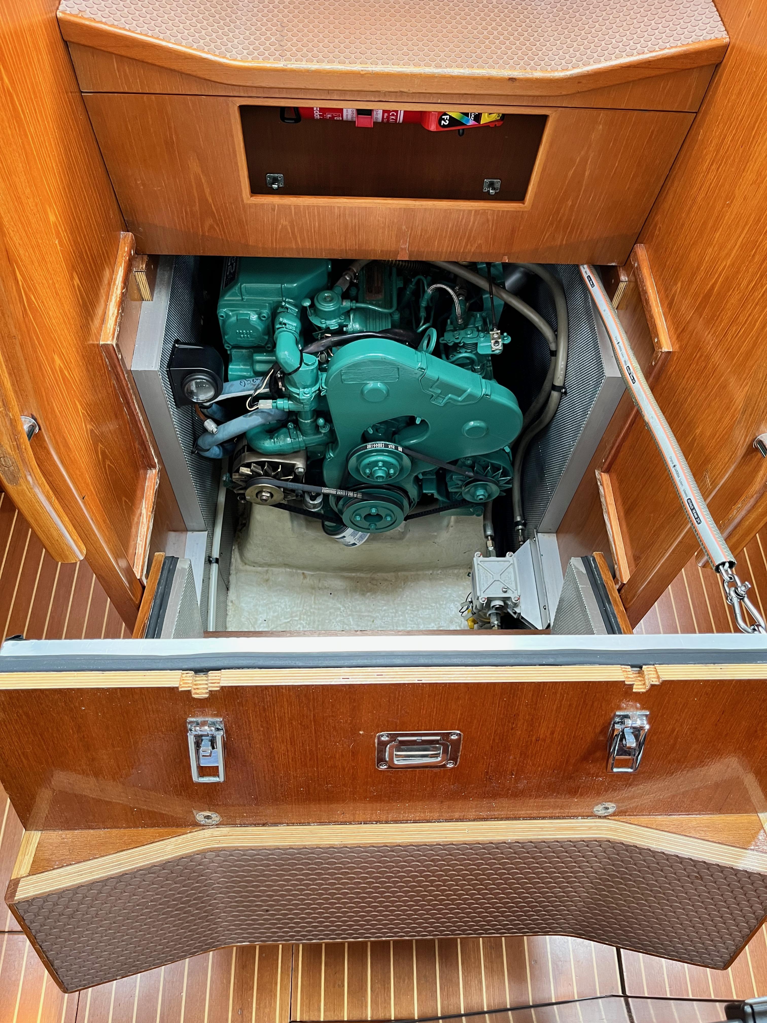 1998 Nautor Swan 44 MKII Segelyacht Kaufen - YachtWorld