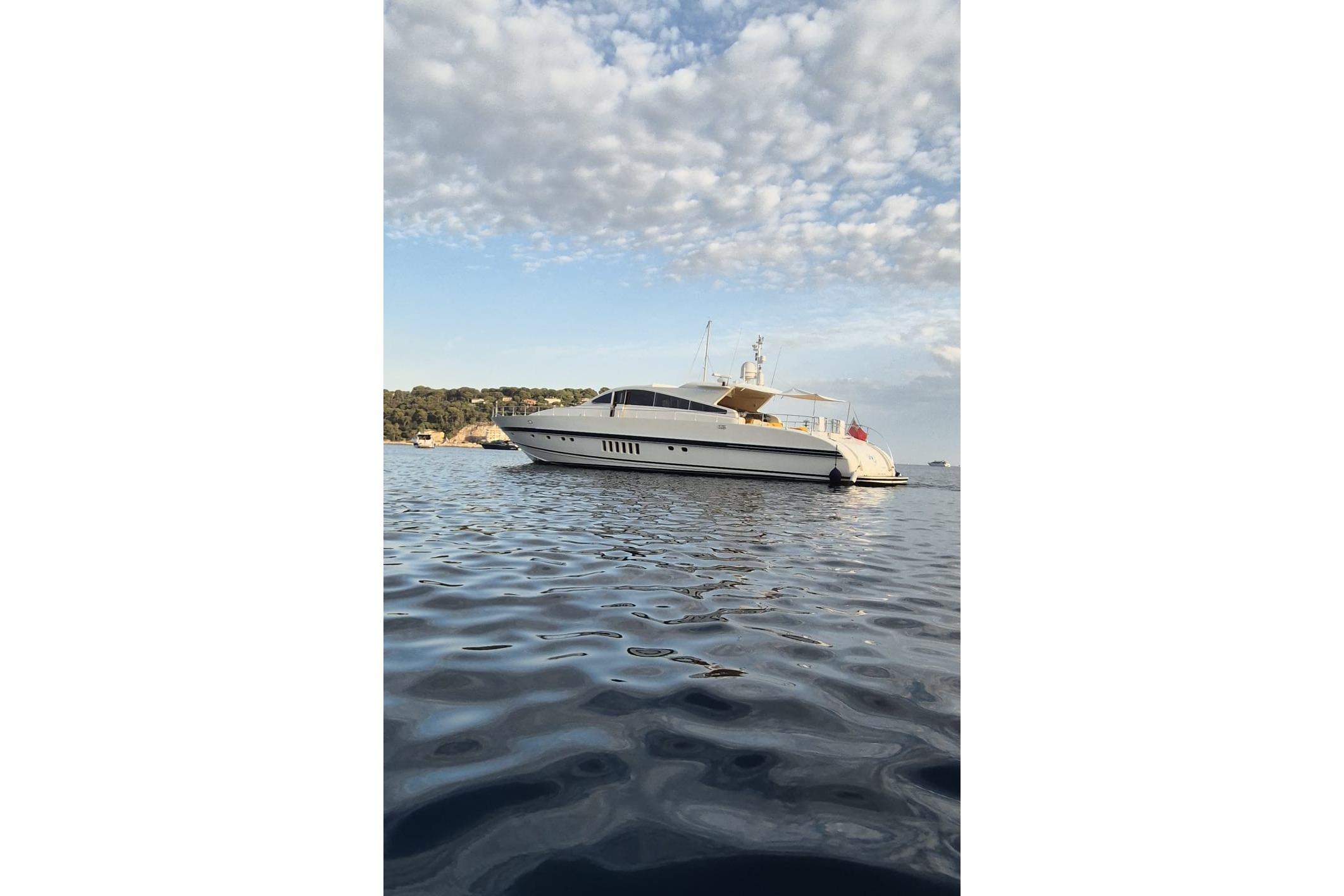 Arno Leopard 27 27m 2002, Sportboote und Speedboote - Alpes-Maritimes ...