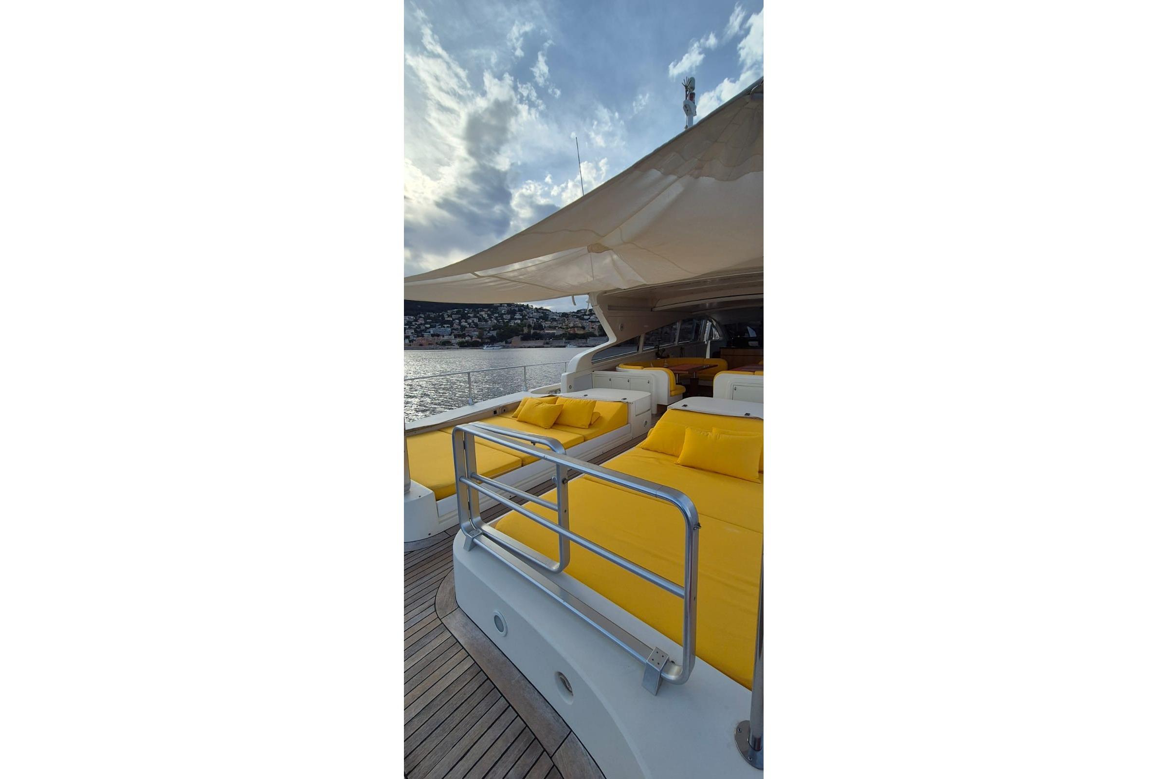 Arno Leopard 27 27m 2002, Sportboote und Speedboote - Alpes-Maritimes ...