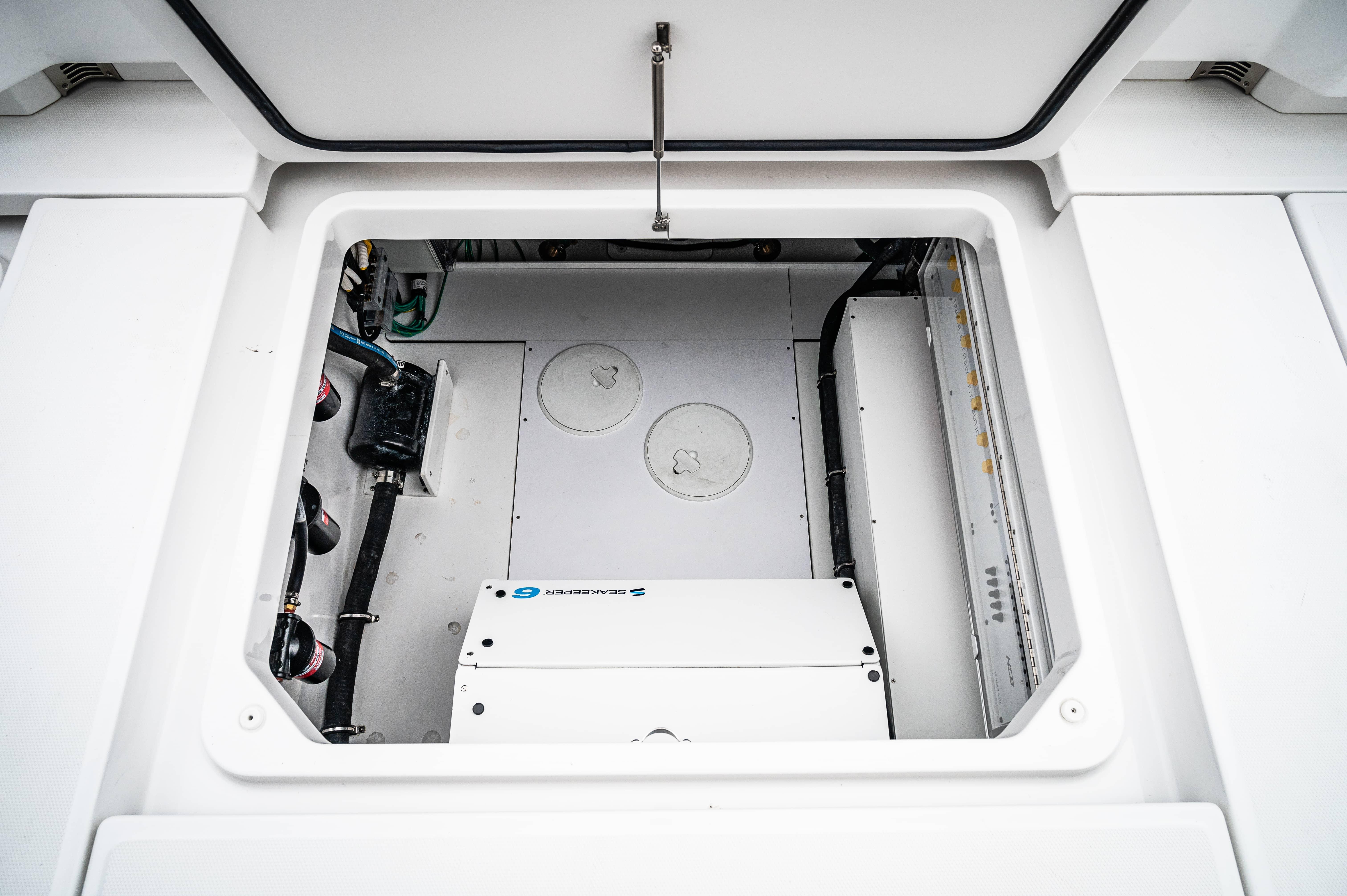 2025 HCB 48 CAMPEON Center Console for sale - YachtWorld