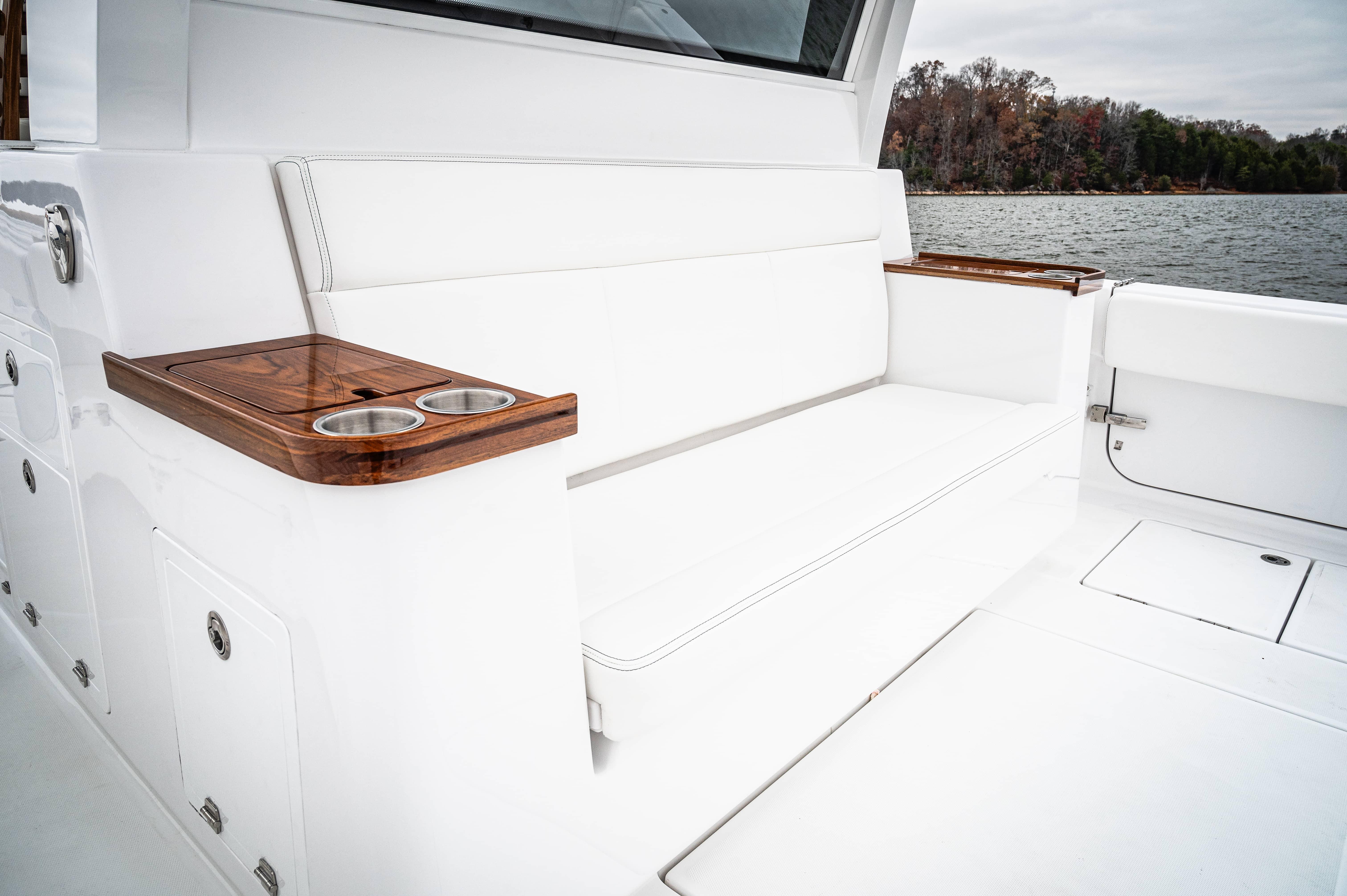 2025 HCB 48 CAMPEON Center Console for sale - YachtWorld