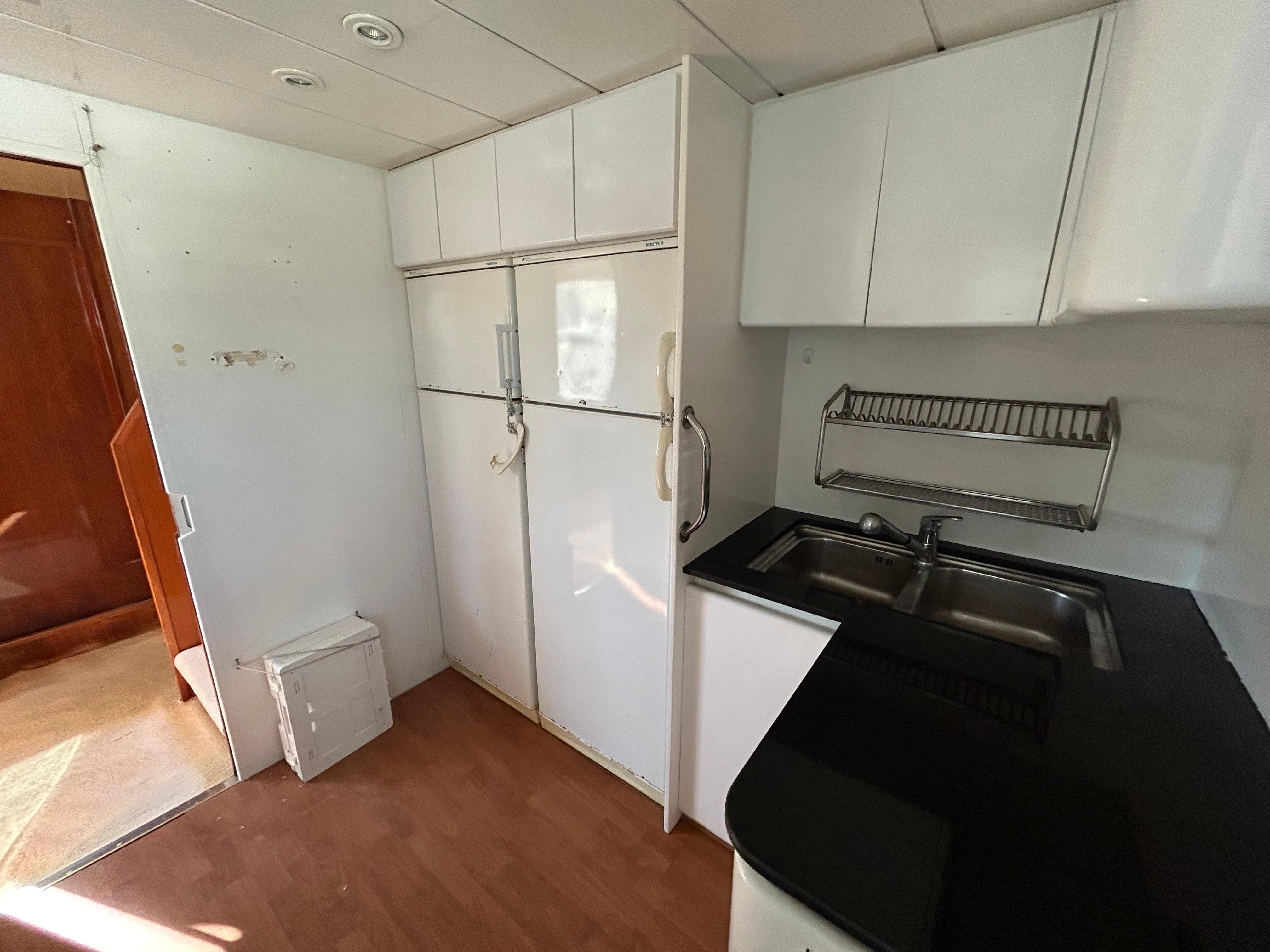 1989 Italversil Falcon 76 Flybridge for sale - YachtWorld