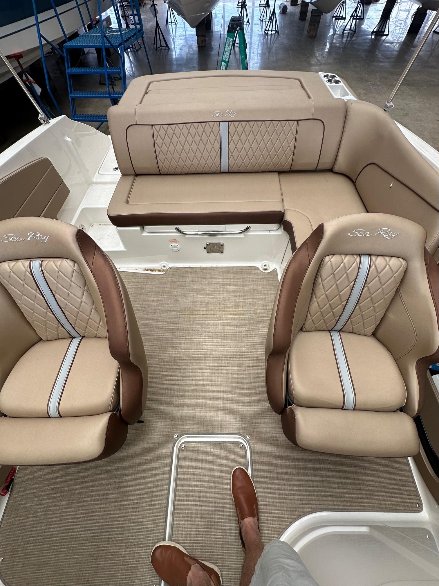 2017 Sea Ray SDX 220 Bowrider for sale - YachtWorld