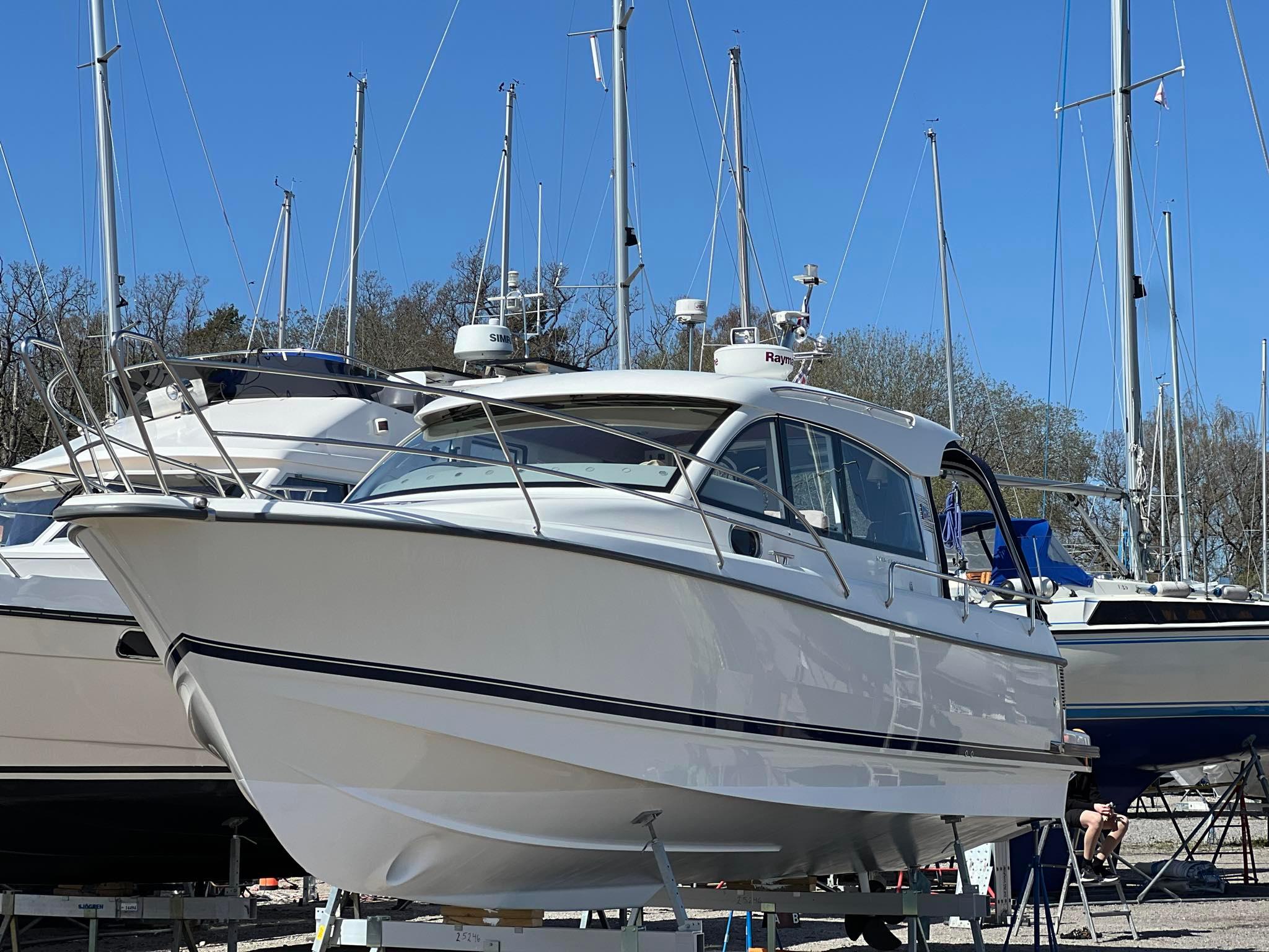 Used 2010 Nimbus 335 Coupé | TopBoats