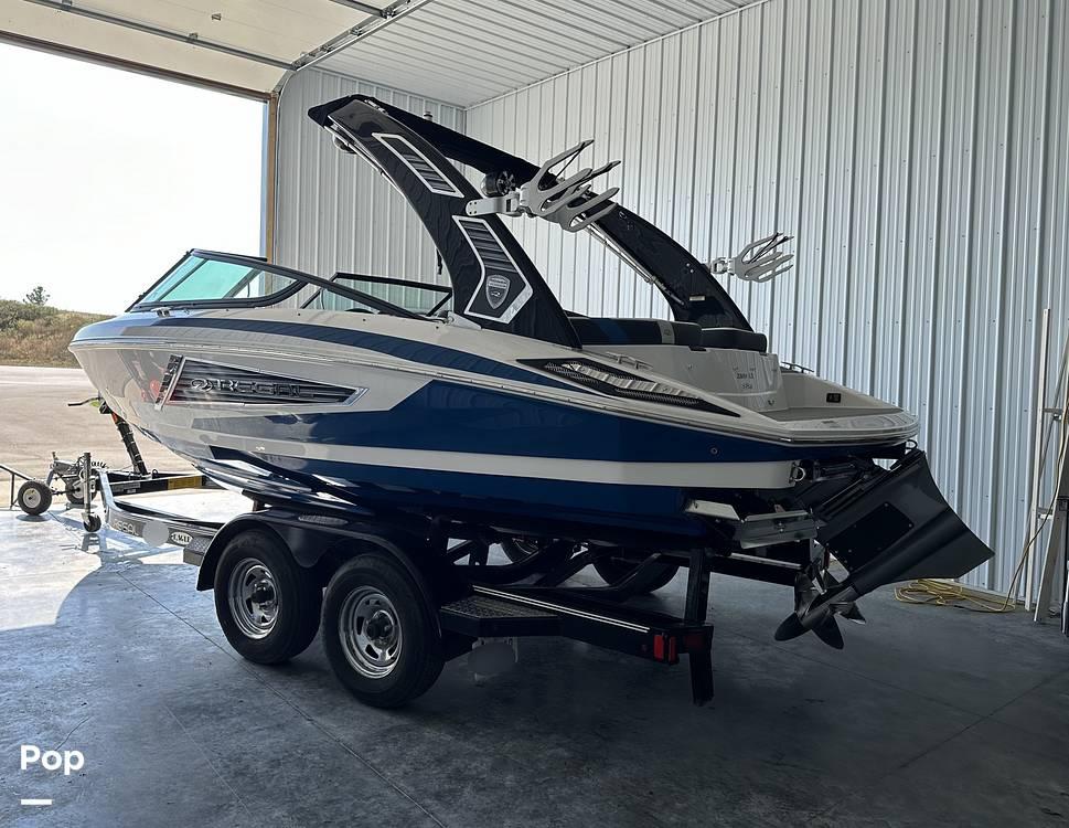 Used Regal 2100 RX Surf in Michigan - iNautia