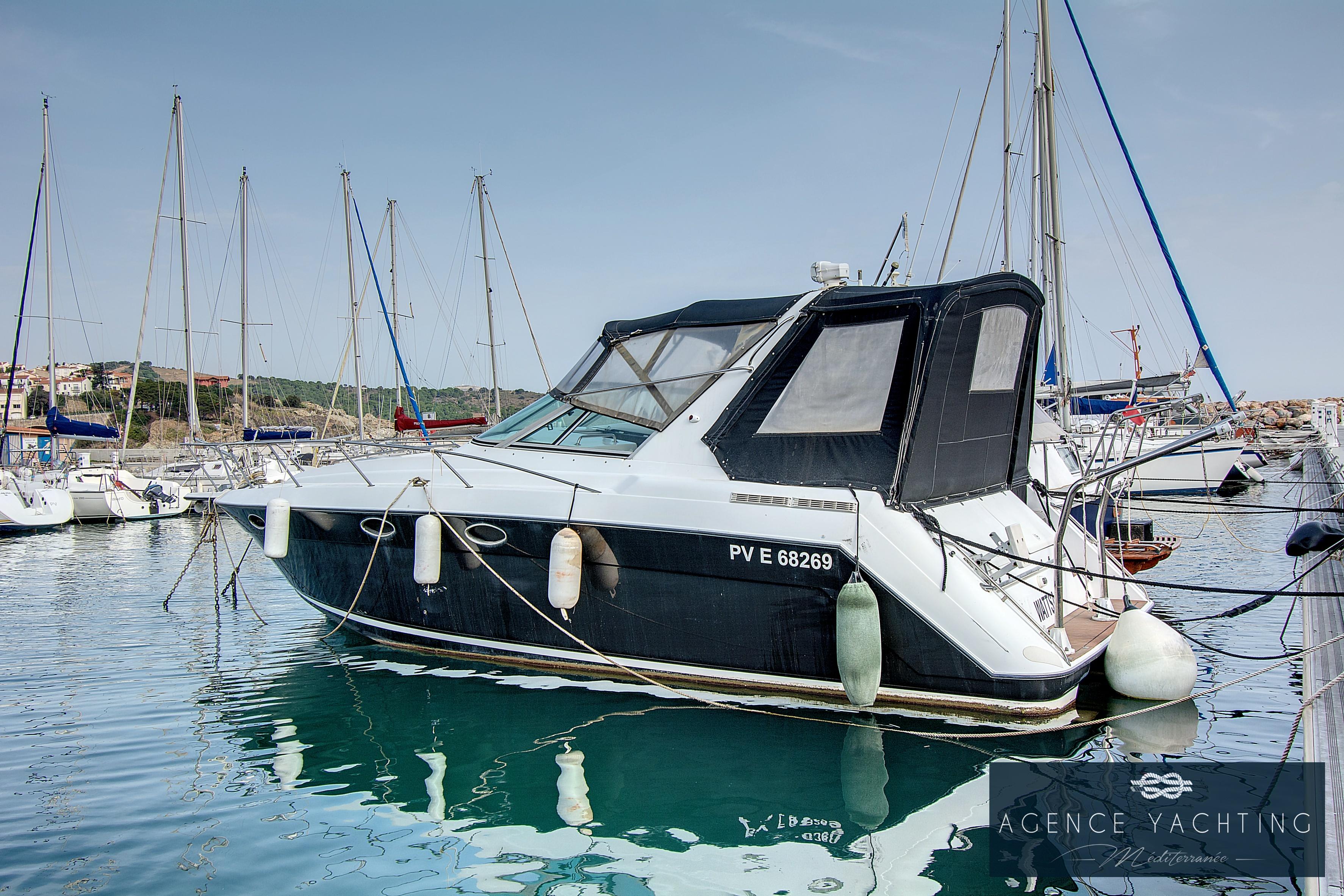 1991 Regal 320 Commodore Motorcruiser Kaufen - YachtWorld