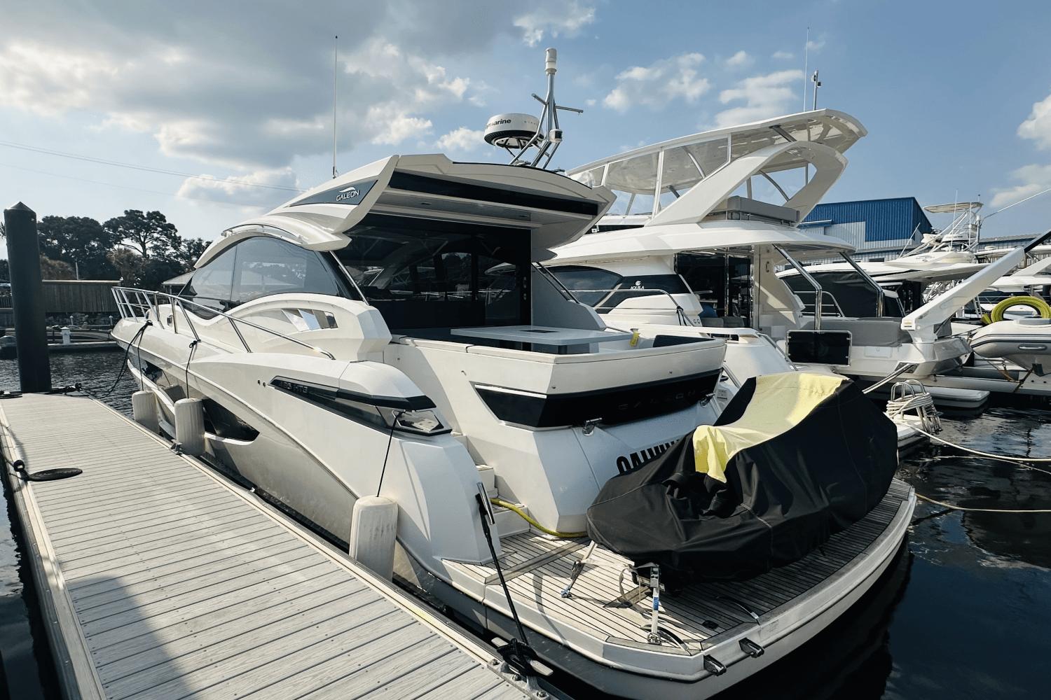2018 Galeon 485 HTS Motor Yachts for sale - YachtWorld