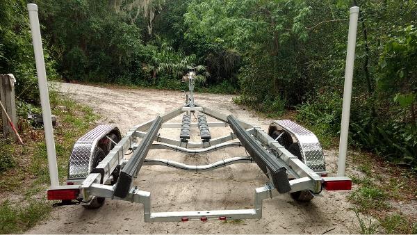 New 2026 VENTURE COM-5300 Aluminum Ski/Inboard Wakeboard Boat Trailer ...