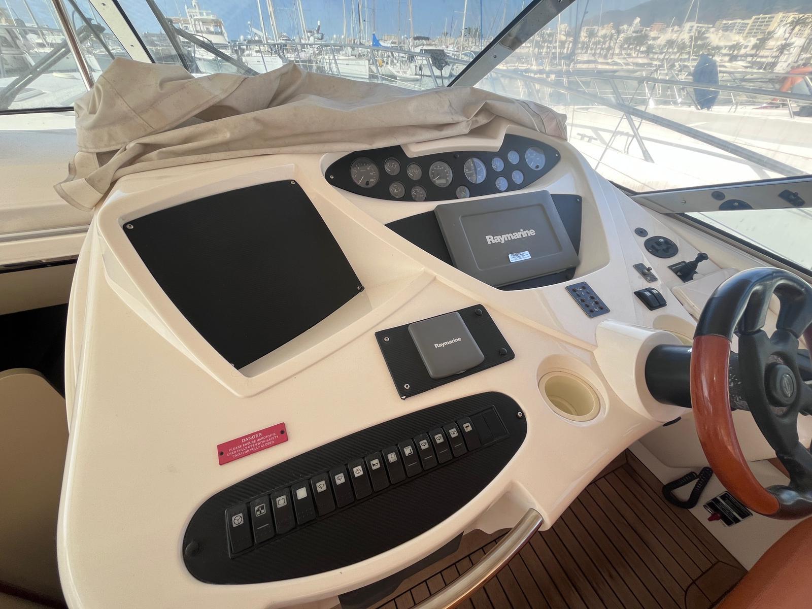 2000 Sunseeker Predator 60 Express Cruiser for sale - YachtWorld