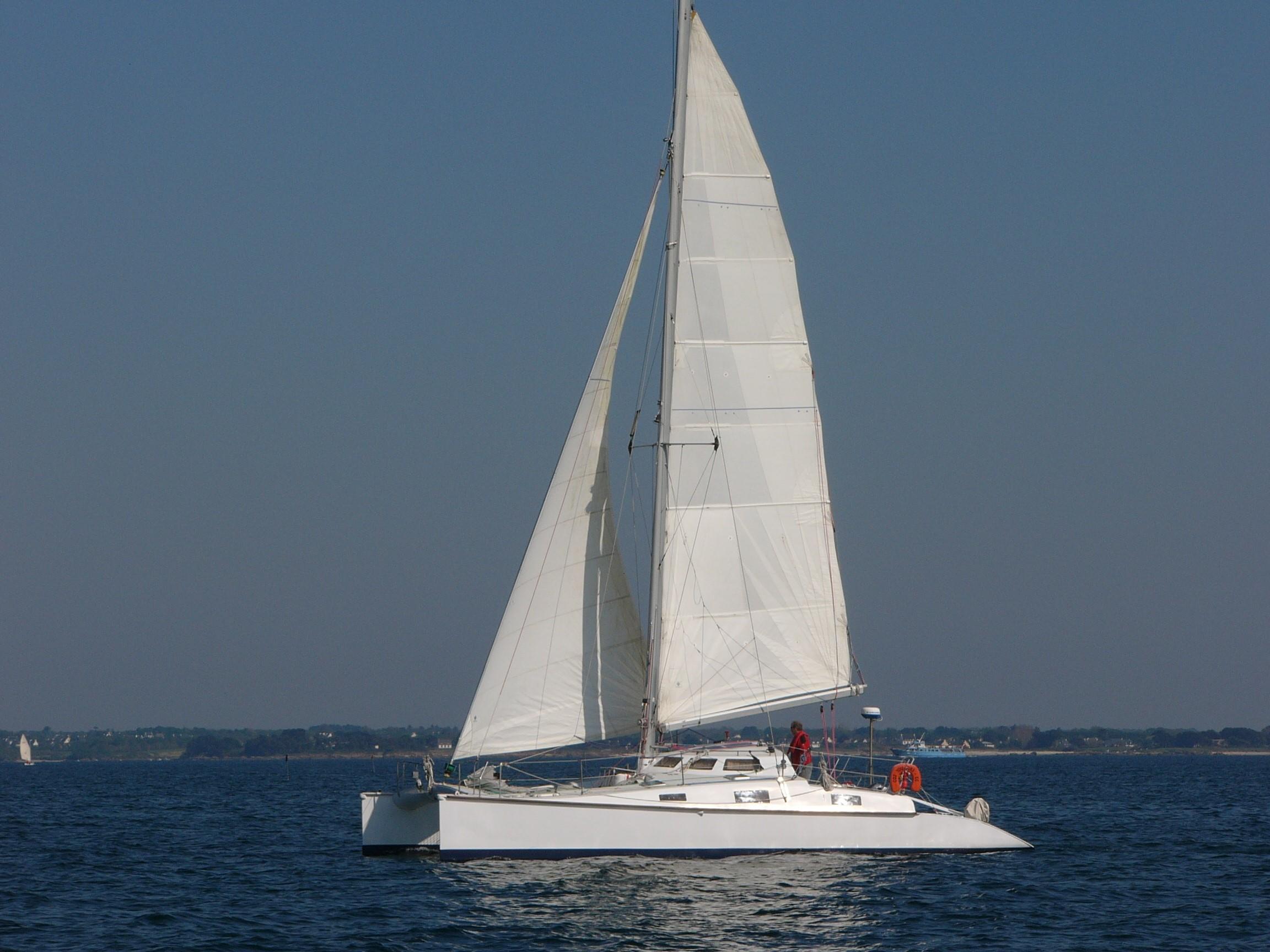 1988 Catamaran AZULI 40 Multi-Hull for sale - YachtWorld