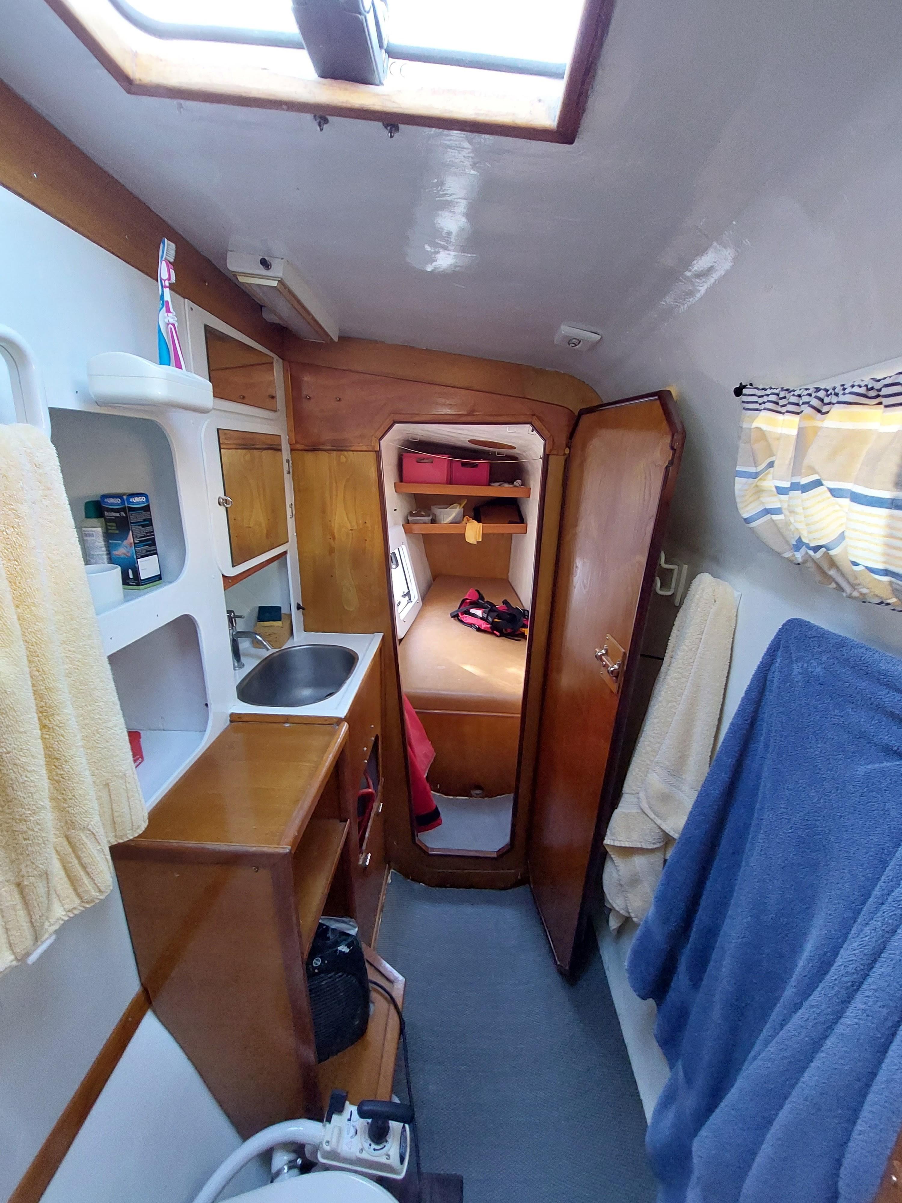 1988 Catamaran AZULI 40 Multi-Hull for sale - YachtWorld