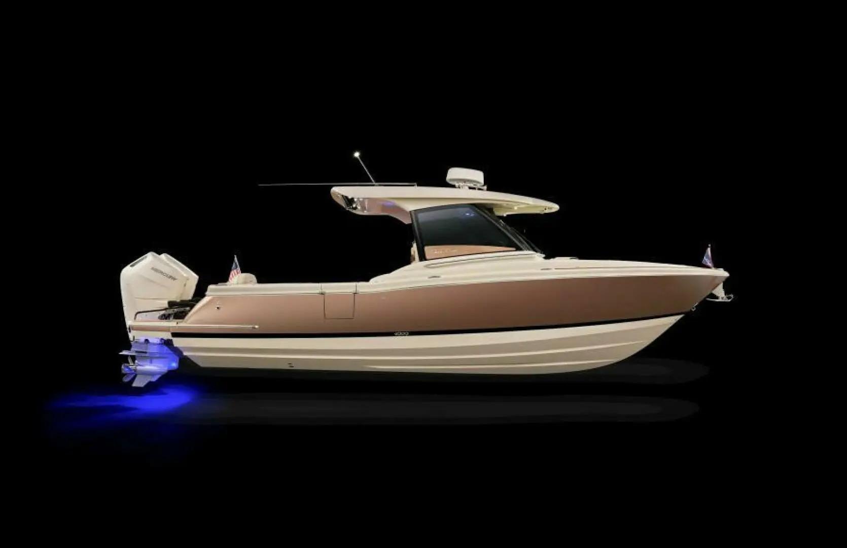 New 2024 Chris-Craft Calypso 32 - Florida | TopBoats