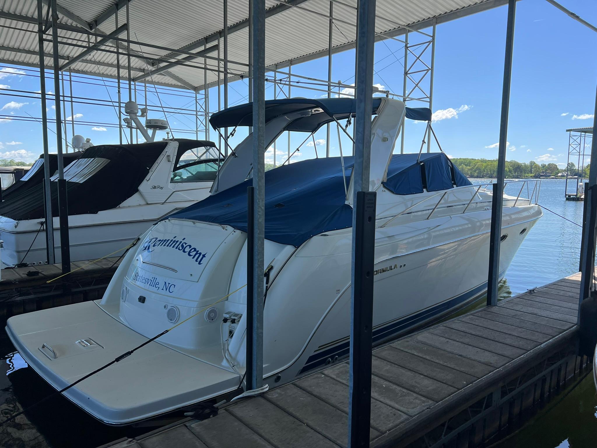 2001 Formula 37 PC Express Cruiser for sale - YachtWorld