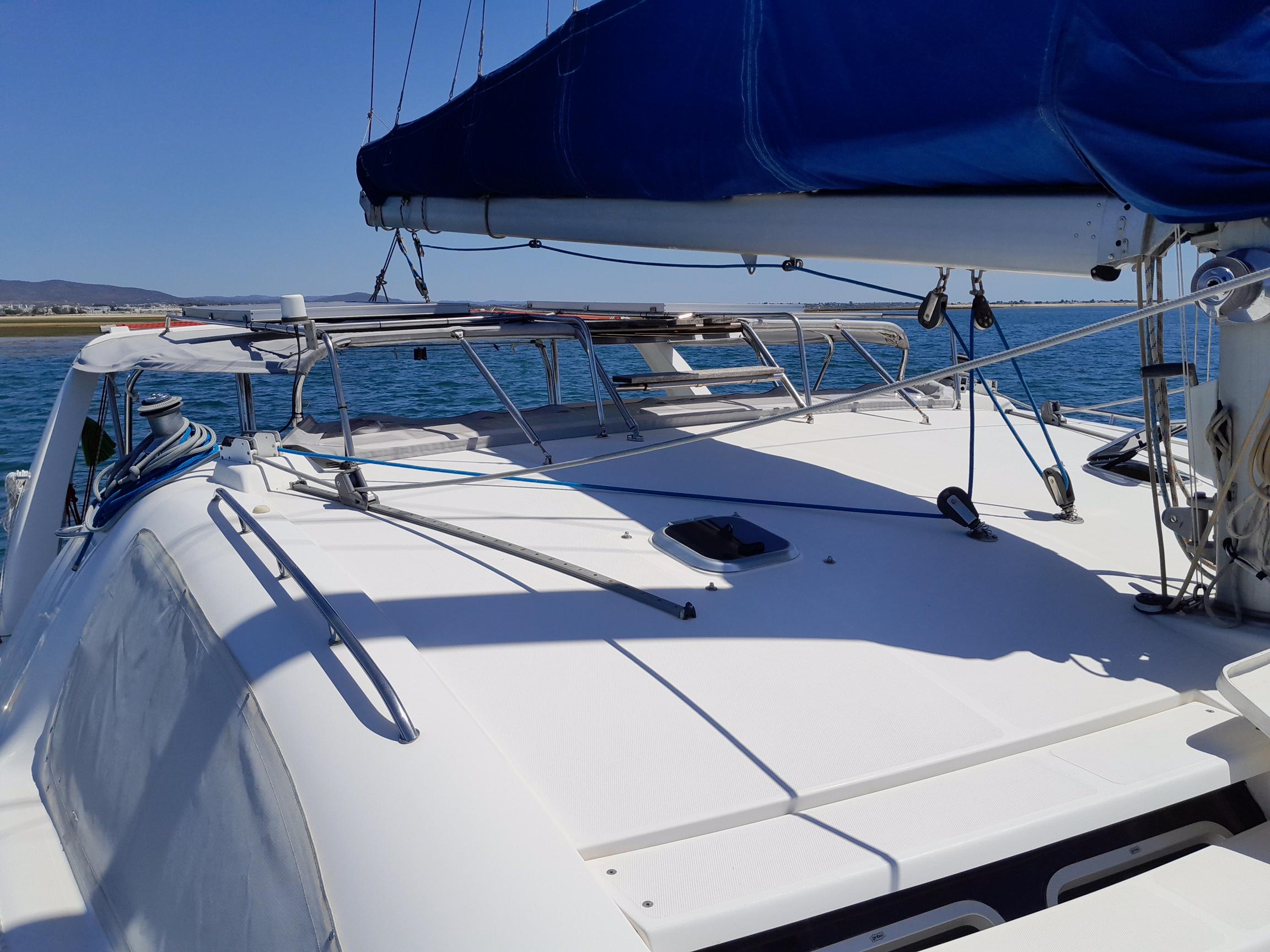 2002 Leopard 42 Catamaran for sale - YachtWorld
