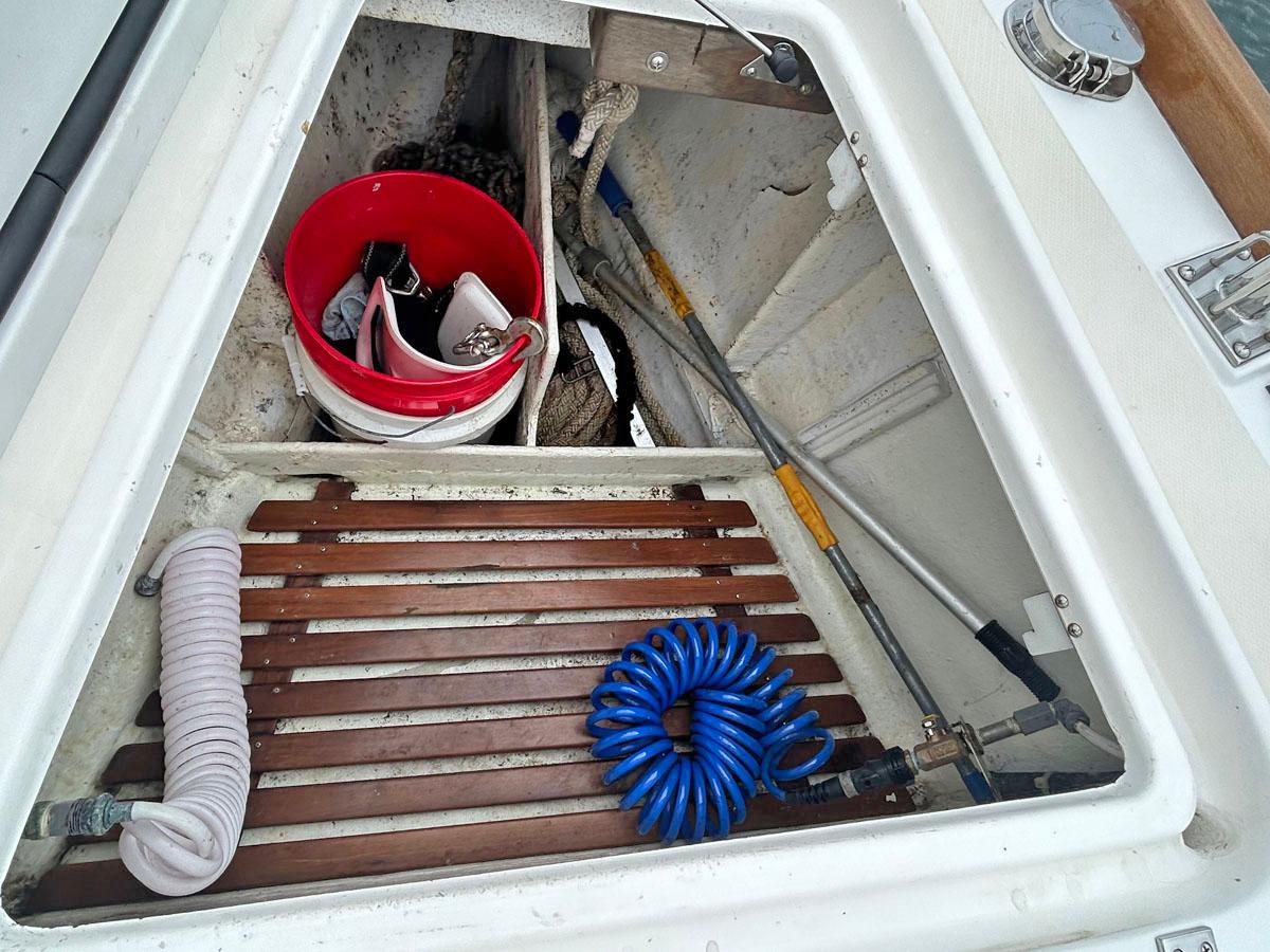 2009 Hylas 54 Cruiser for sale - YachtWorld