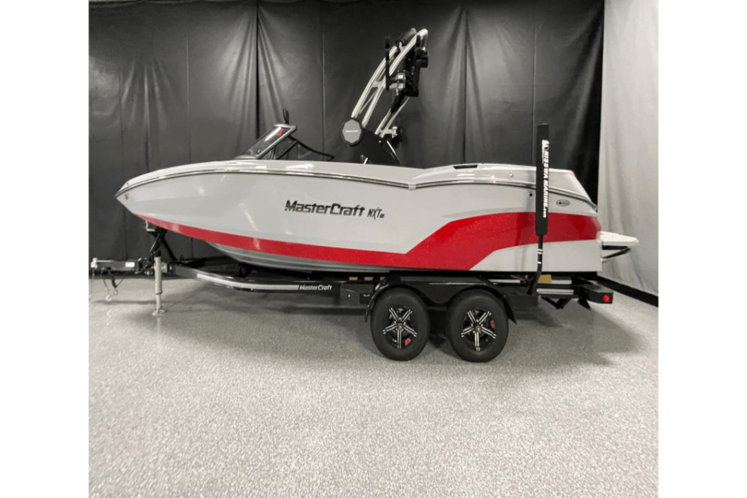 2023 MasterCraft NXT22 Ski and Wakeboard for sale - YachtWorld