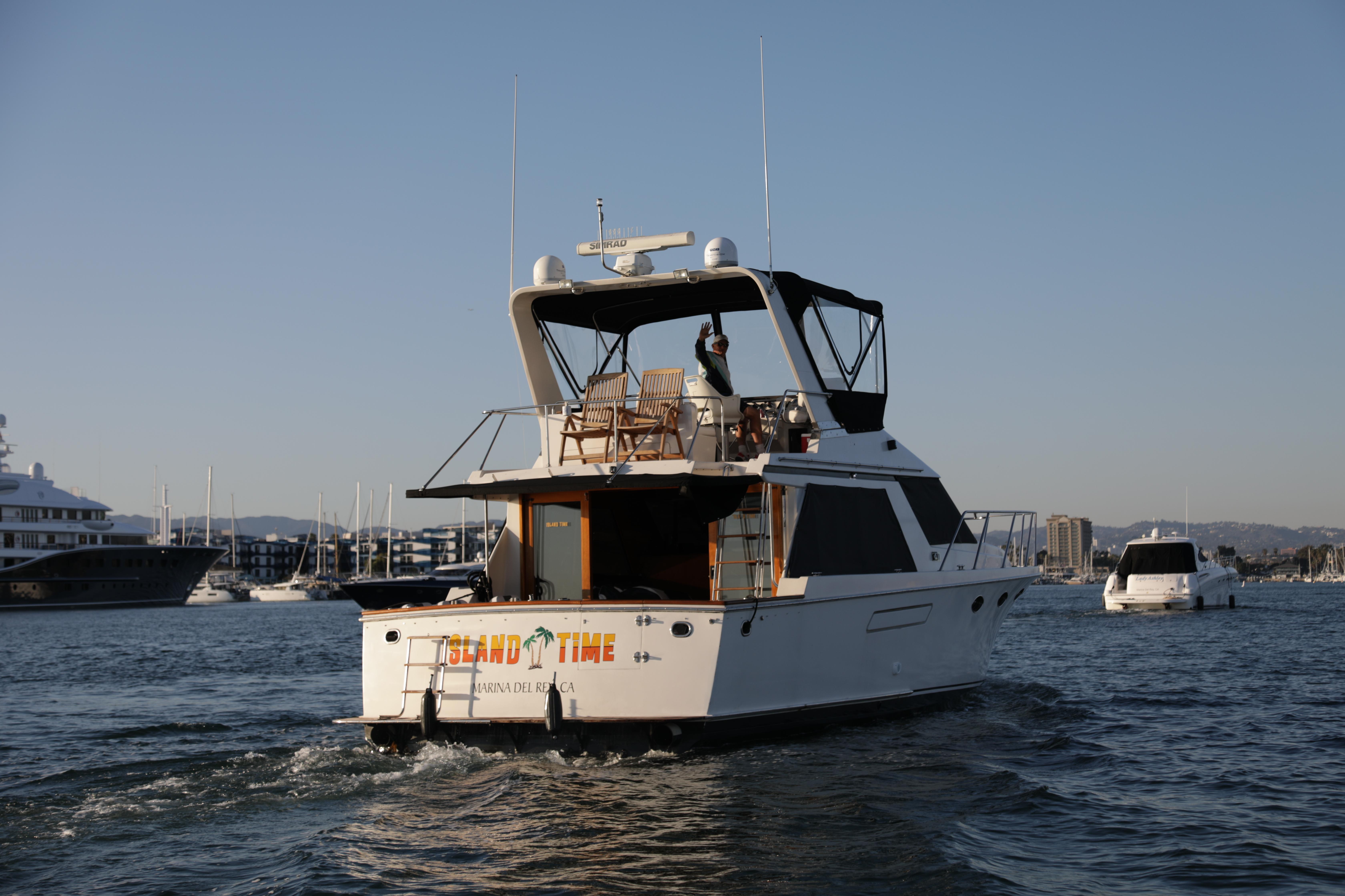 1987 Ocean Alexander 42 Sedan Flybridge for sale - YachtWorld