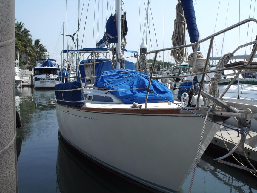 1986 C&C Landfall Centre Cockpit for sale - YachtWorld