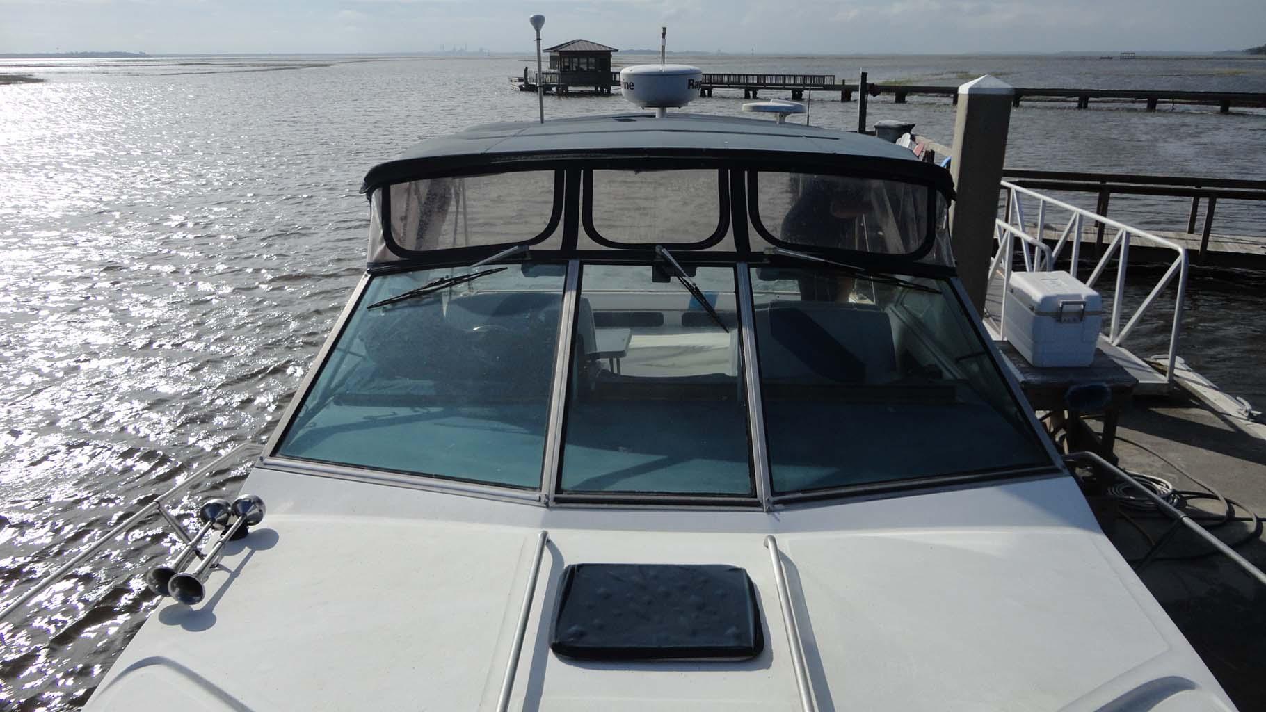 1989 Sea Ray 340 Express Cruiser Motorcruiser Kaufen - YachtWorld