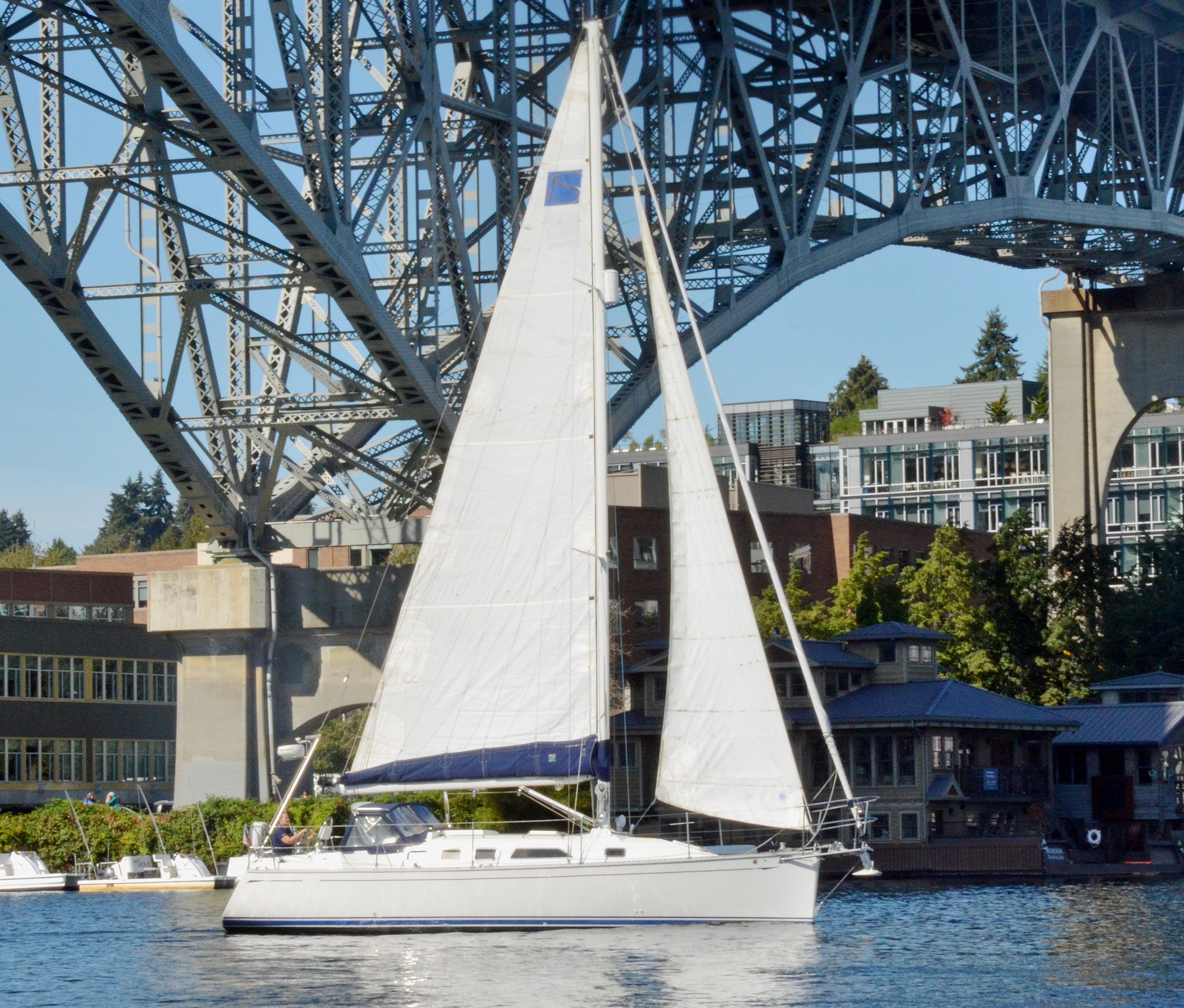 2002 Saga 35 Cruiser for sale - YachtWorld