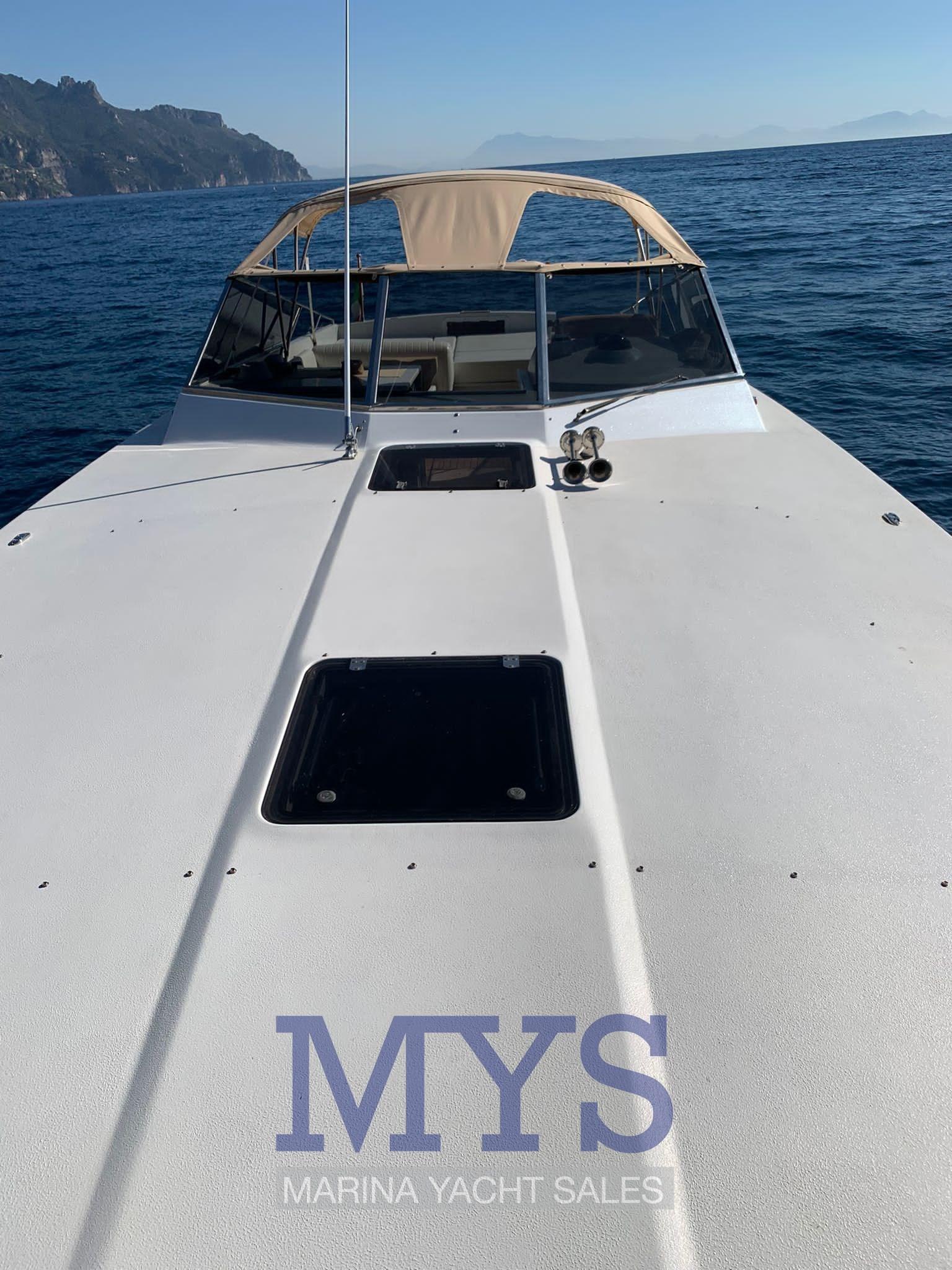 1984 Itama 38 Express Cruiser for sale - YachtWorld