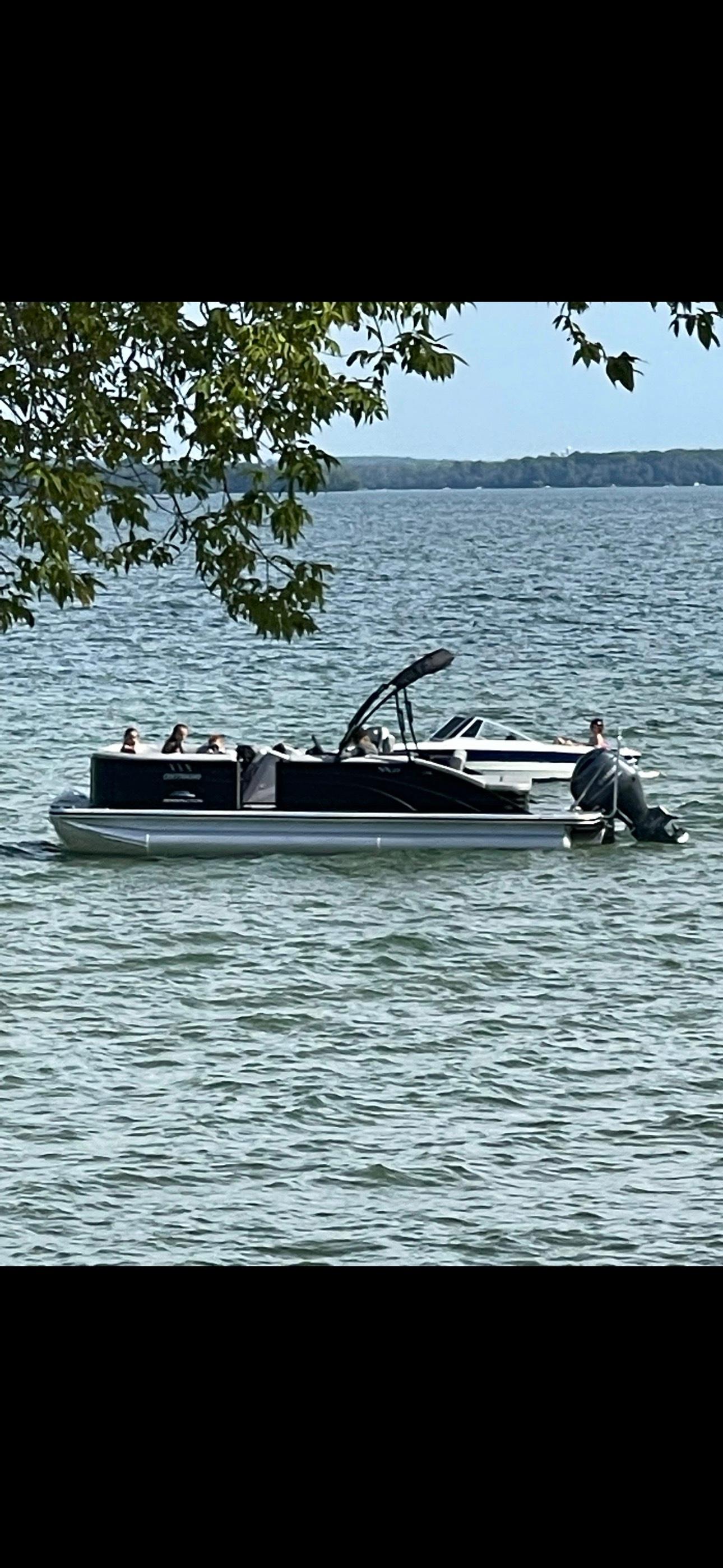 2021 Bennington 23 SSBX SWINGBACK Pontoon for sale - YachtWorld