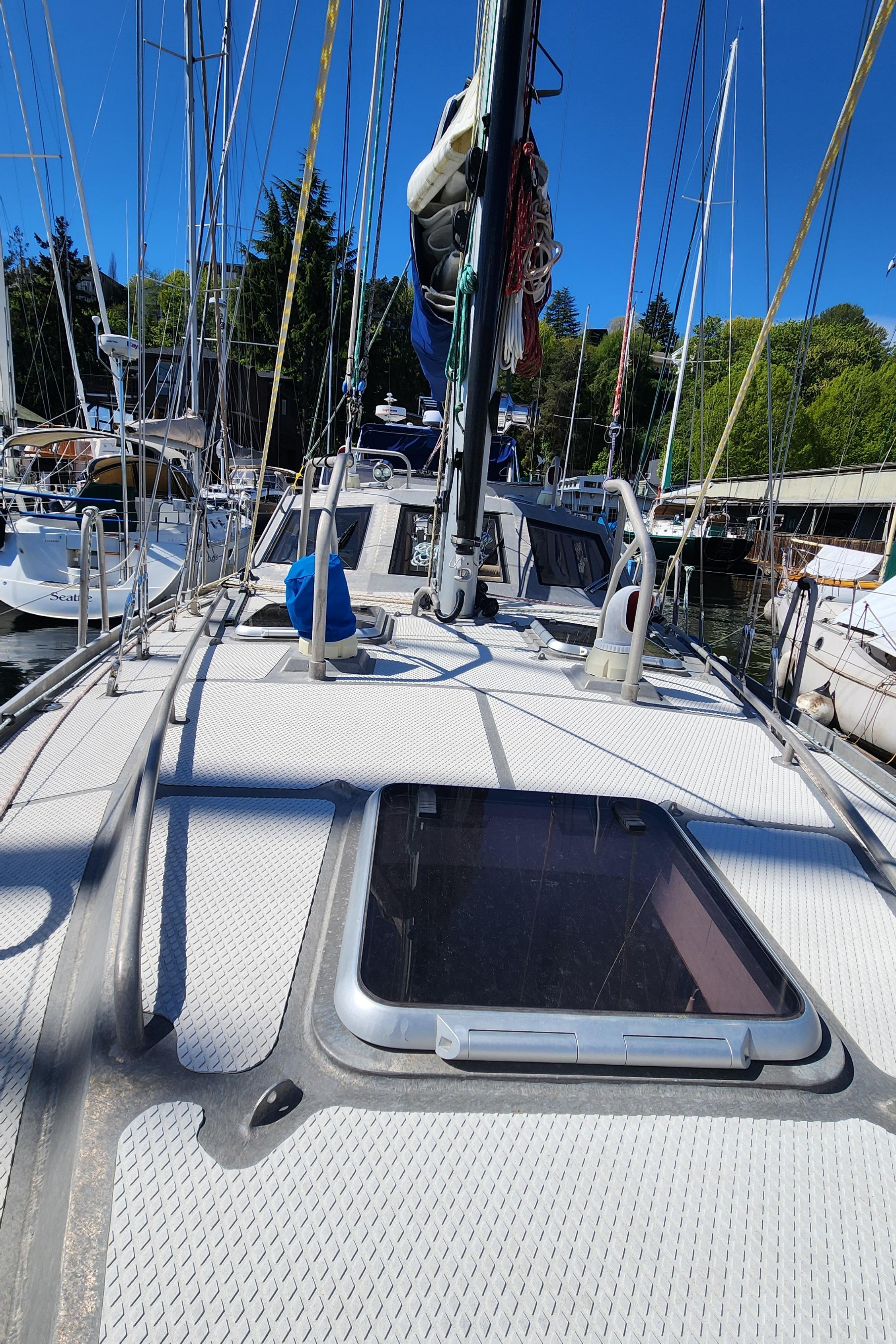 2004 Dudley Dix Jacobs Bros 43 Pilot Pilothouse for sale - YachtWorld