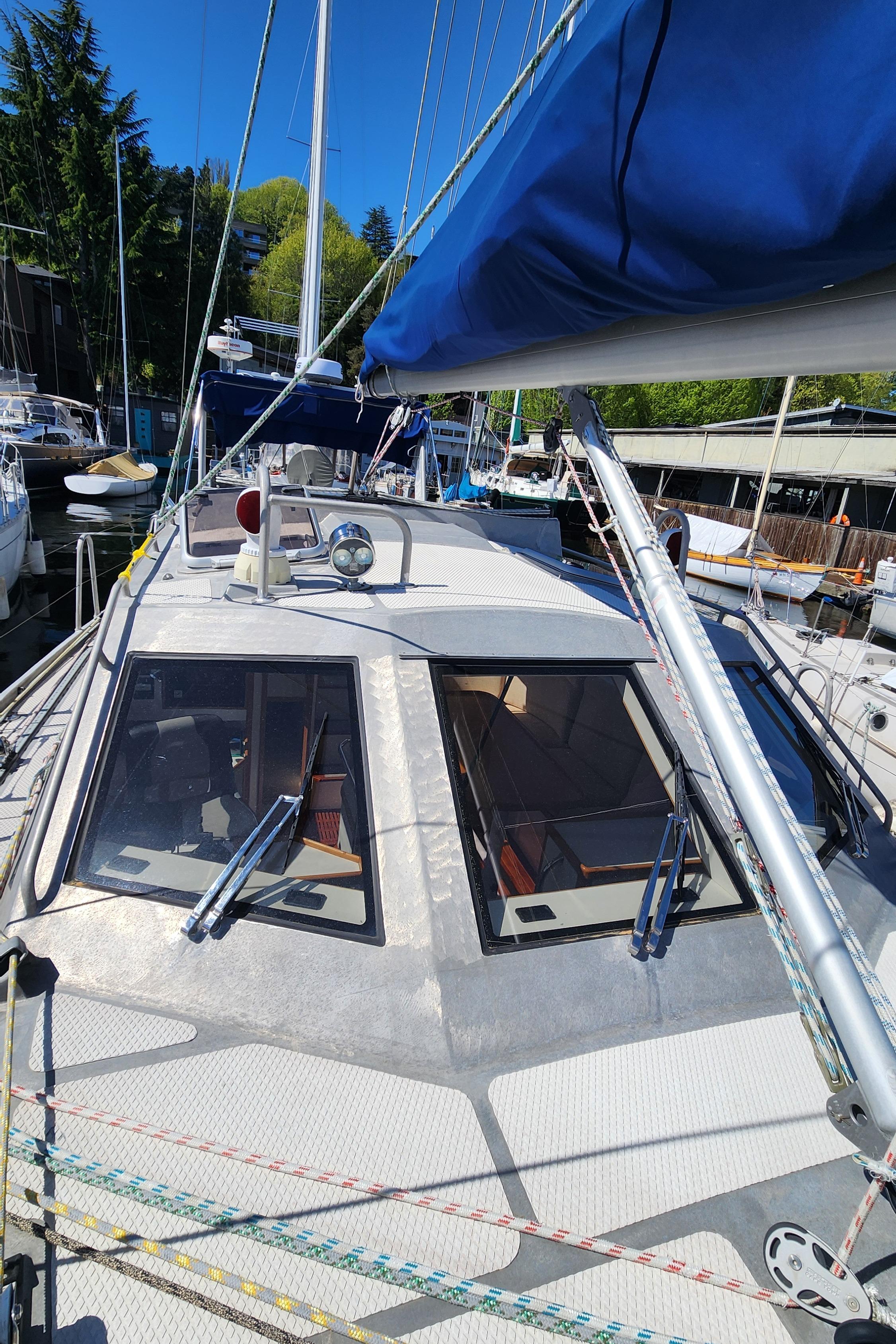 2004 Dudley Dix Jacobs Bros 43 Pilot Pilothouse for sale - YachtWorld