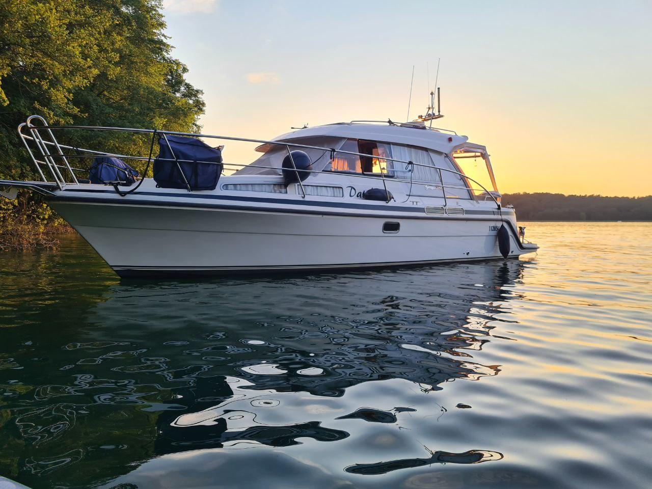 Saga 325 10m 2016, Motoryachten - Mecklenburg-Vorpommern | Boot24