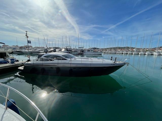 2003 Pershing 52 Motor Yachts for sale - YachtWorld