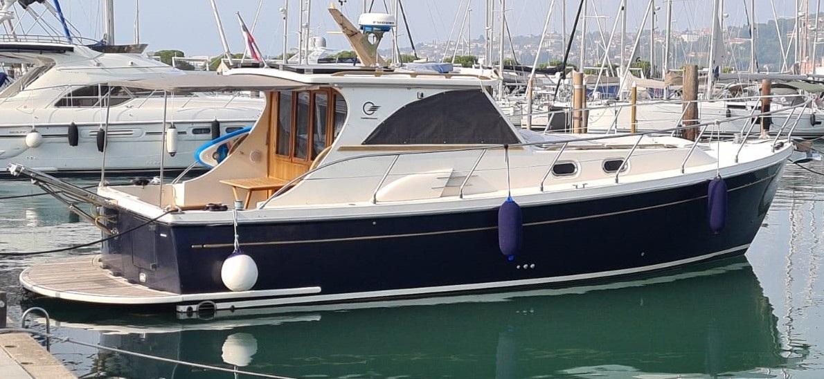 Cantieri Estensi Goldstar 360 11m 2007, Motoryachten | Boot24