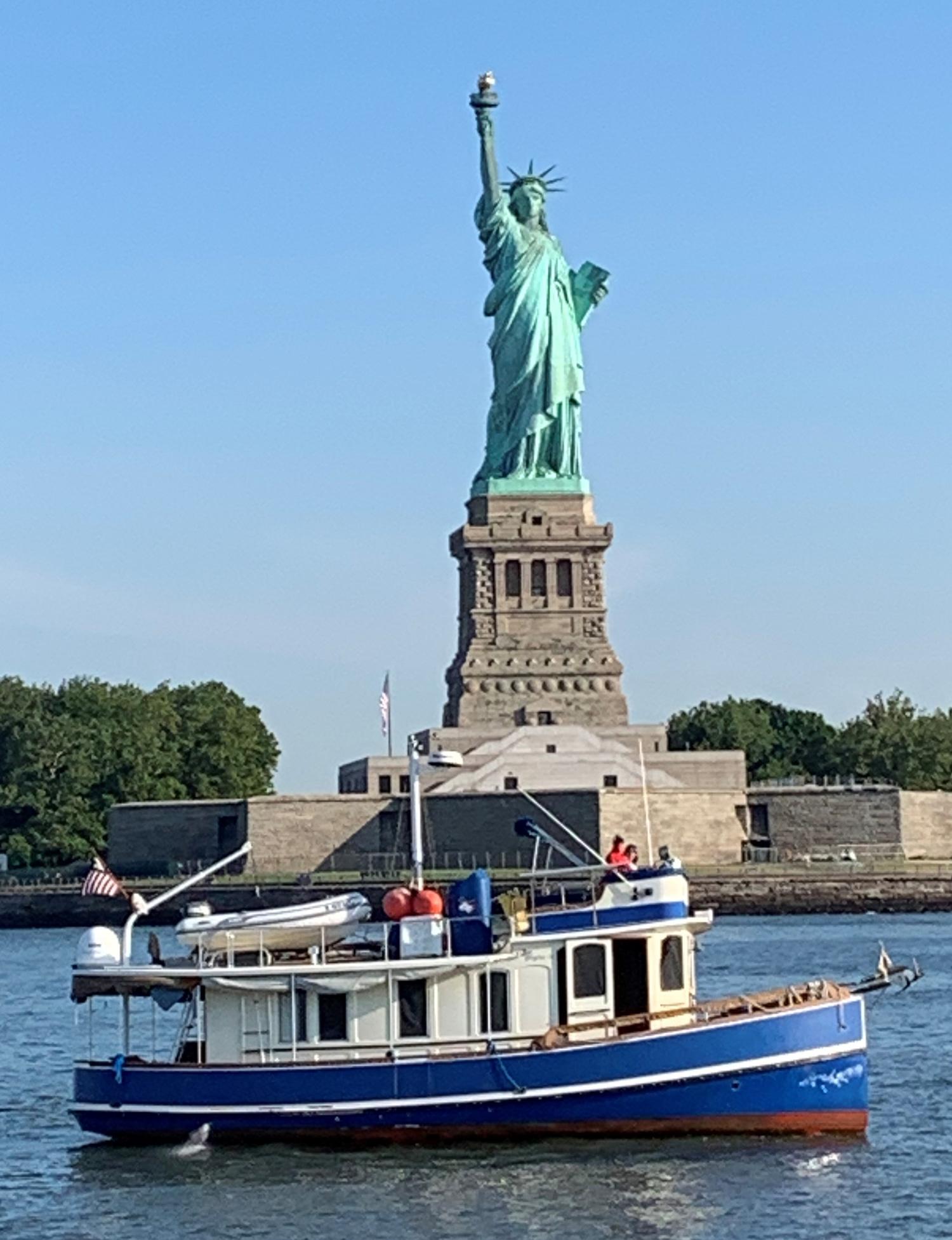 1984 Gozzard Pilgrim 40 Kajütboot (Motor) Kaufen - YachtWorld