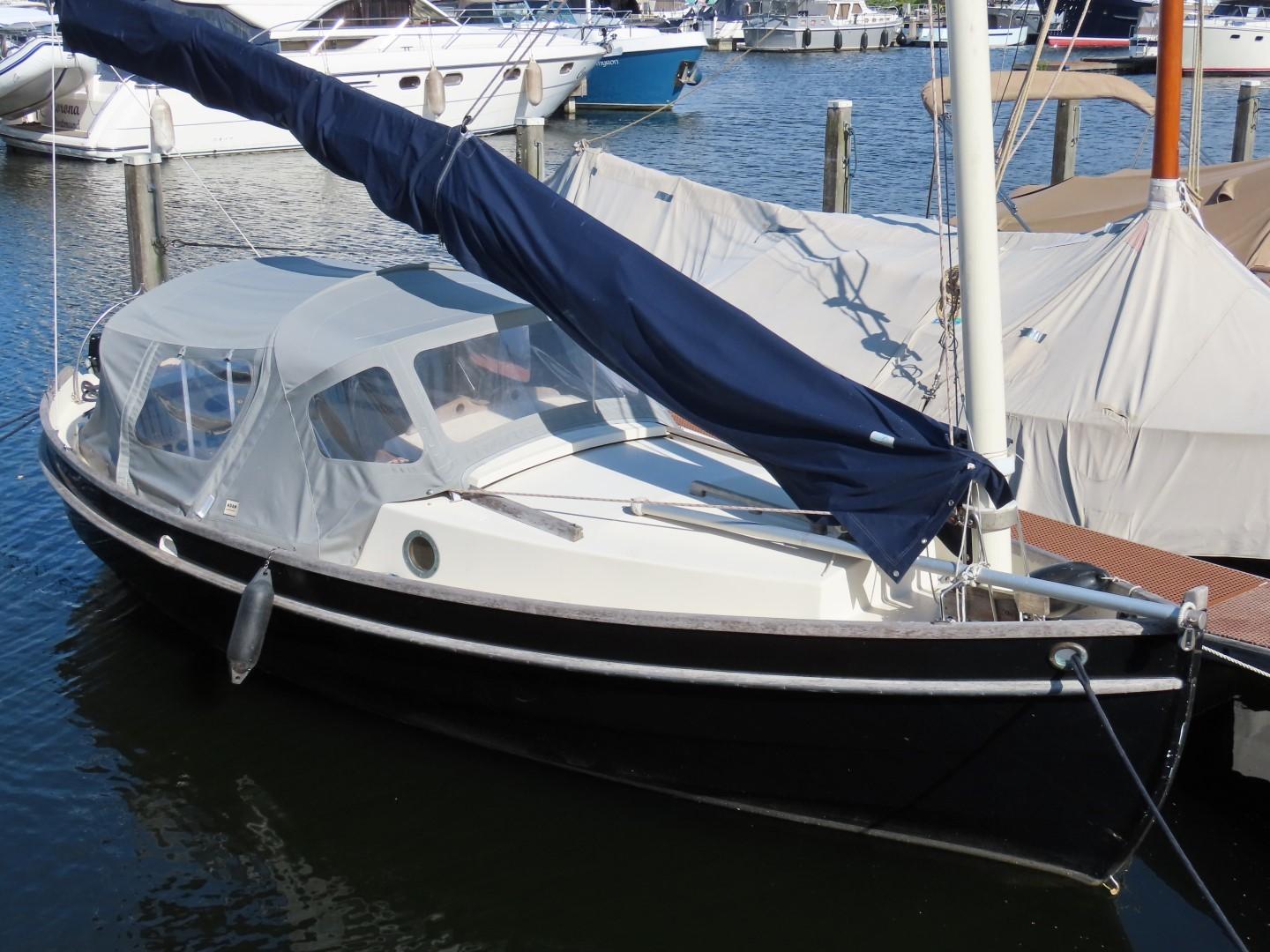 Used 2004 Brendan 2000 | TopBoats