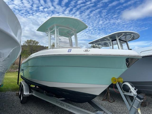 2022 Robalo R222 Center Console Center Console for sale - YachtWorld
