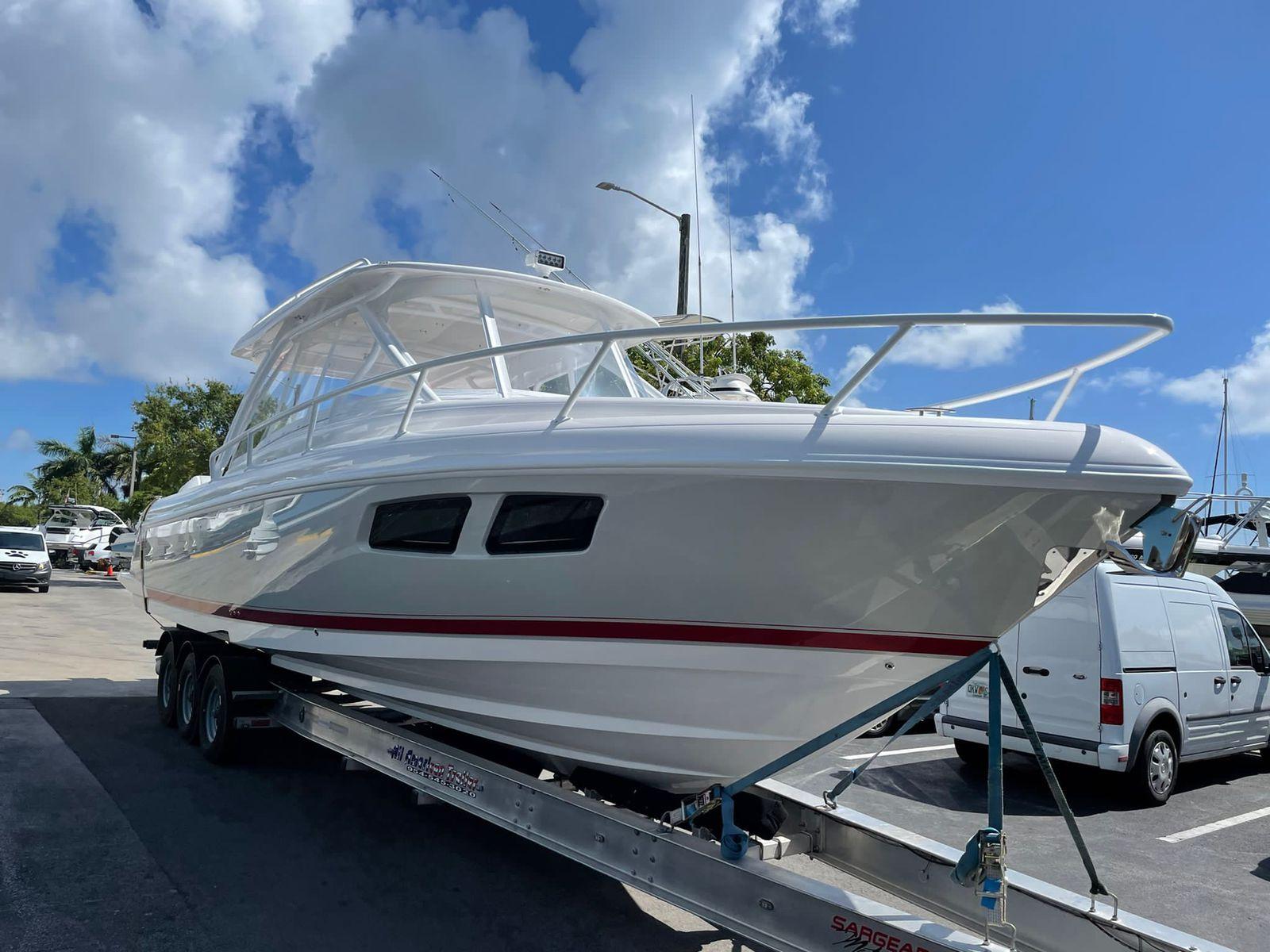 Used Intrepid 345 Valor in Florida - iNautia