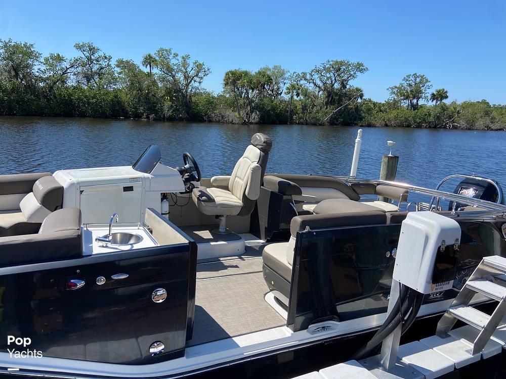 Bayliner Element XR7 | 2018 | 26ft - Florida | Boatshop24