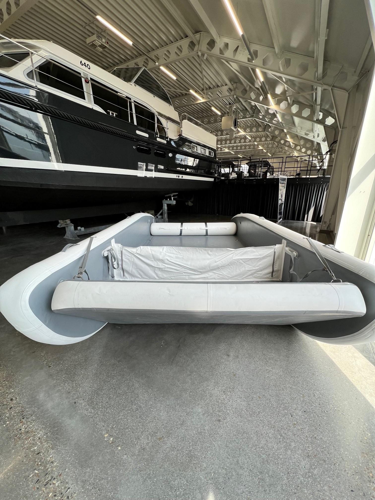 2021 Custom Hovercraft D.o.o. Electricat 450 Rigid Inflatable Boats ...