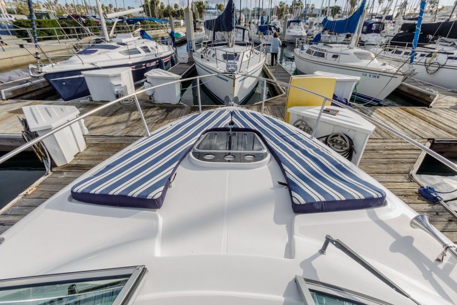 2013 Rinker 290 Express Cruiser Barche da crociera veloci in vendita ...
