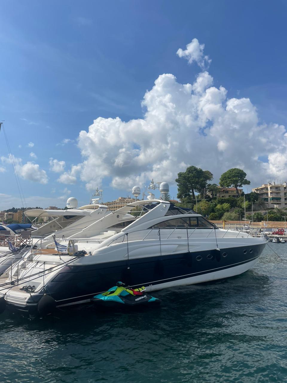 Used Princess V65 - iNautia