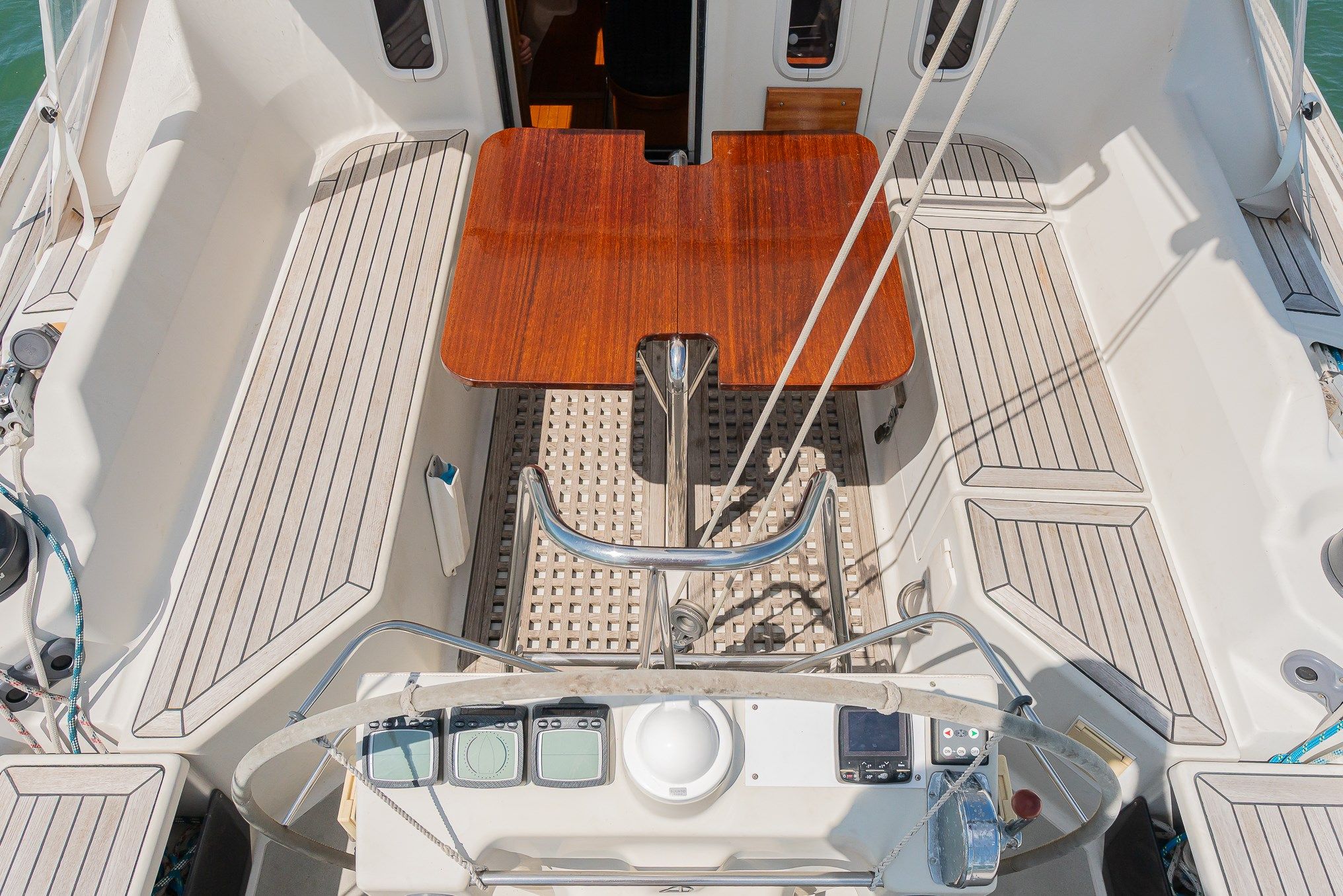 Occasion 1995 Dehler 41 DS Swinging Mooring Hayling Island, Royaume-Uni ...