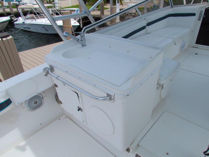 1999 Contender 35 Express Side Console Express Cruiser for sale ...