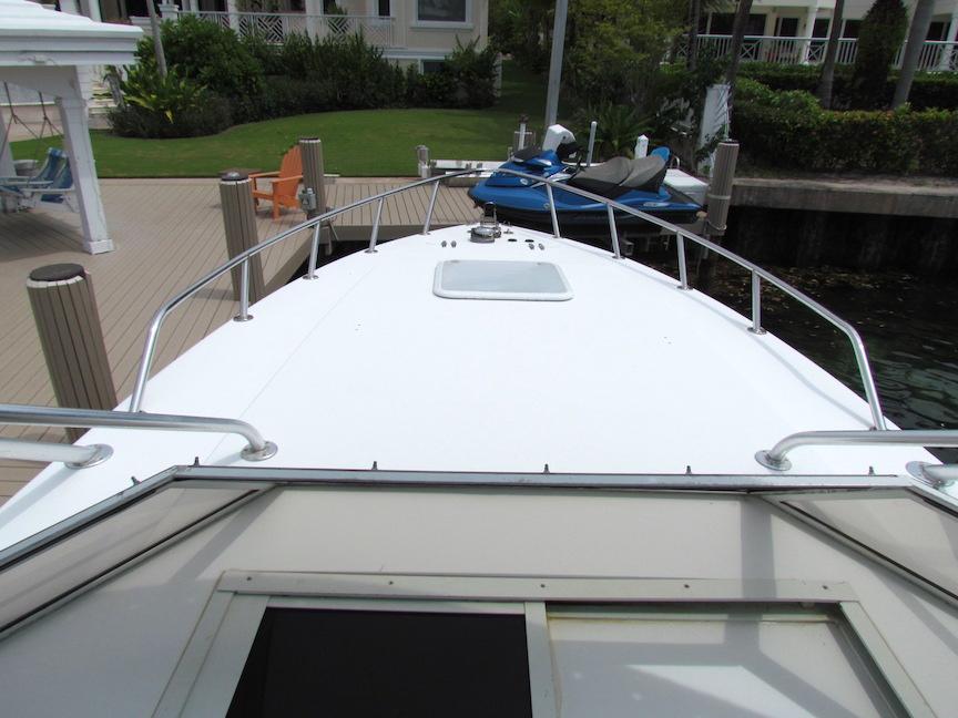 1999 Contender 35 Express Side Console Express Cruiser for sale ...