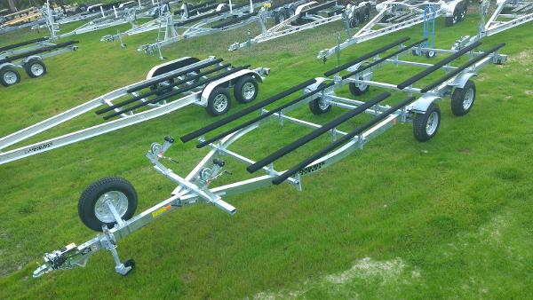 New 2026 LOAD RITE TRAILERS WV25T5000TB1 Galvanized 4 Place PWC Trailer ...