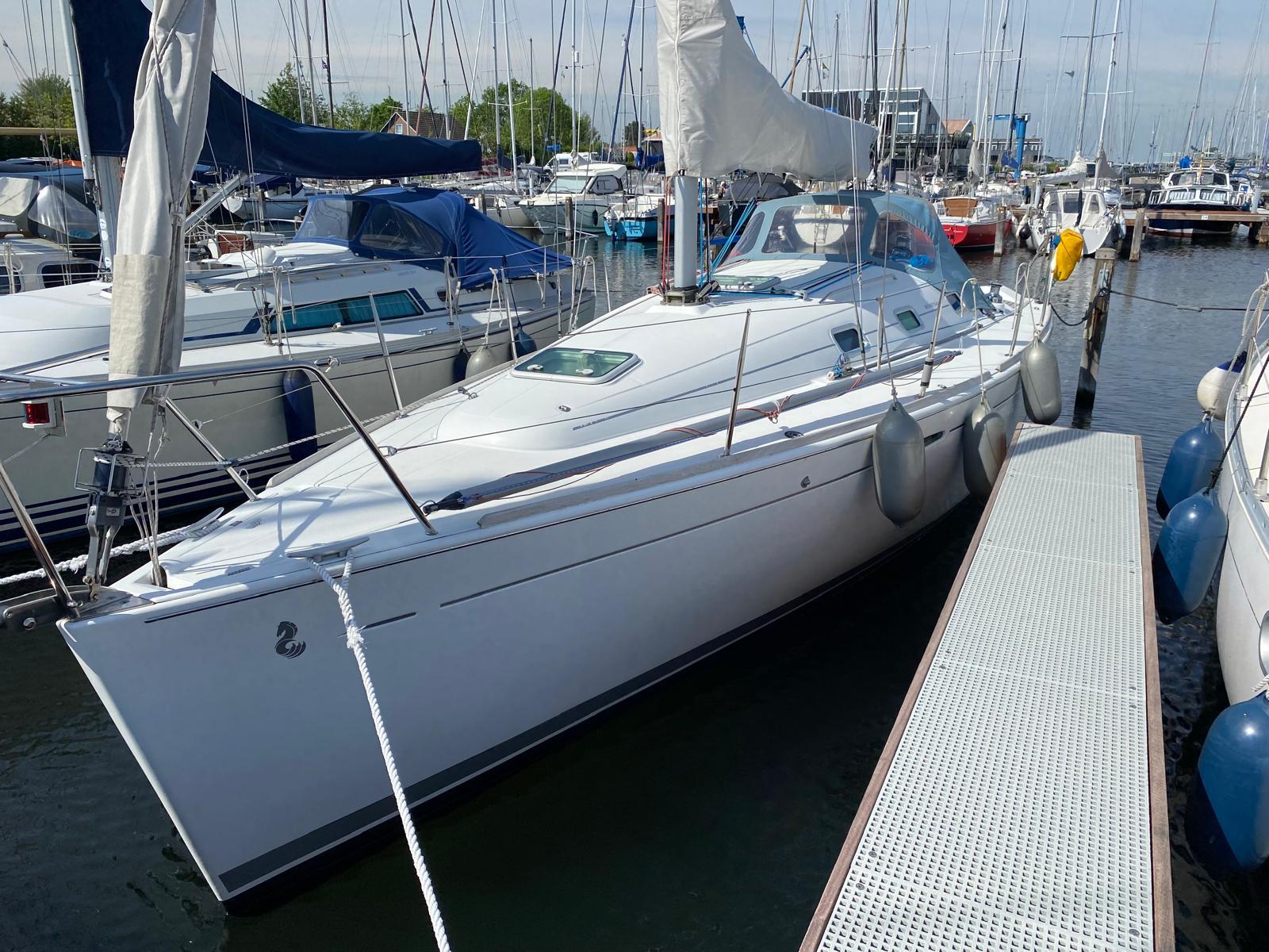 Beneteau First 31.7 10m 2004, Racer/ Cruiser Segelboote | Boot24