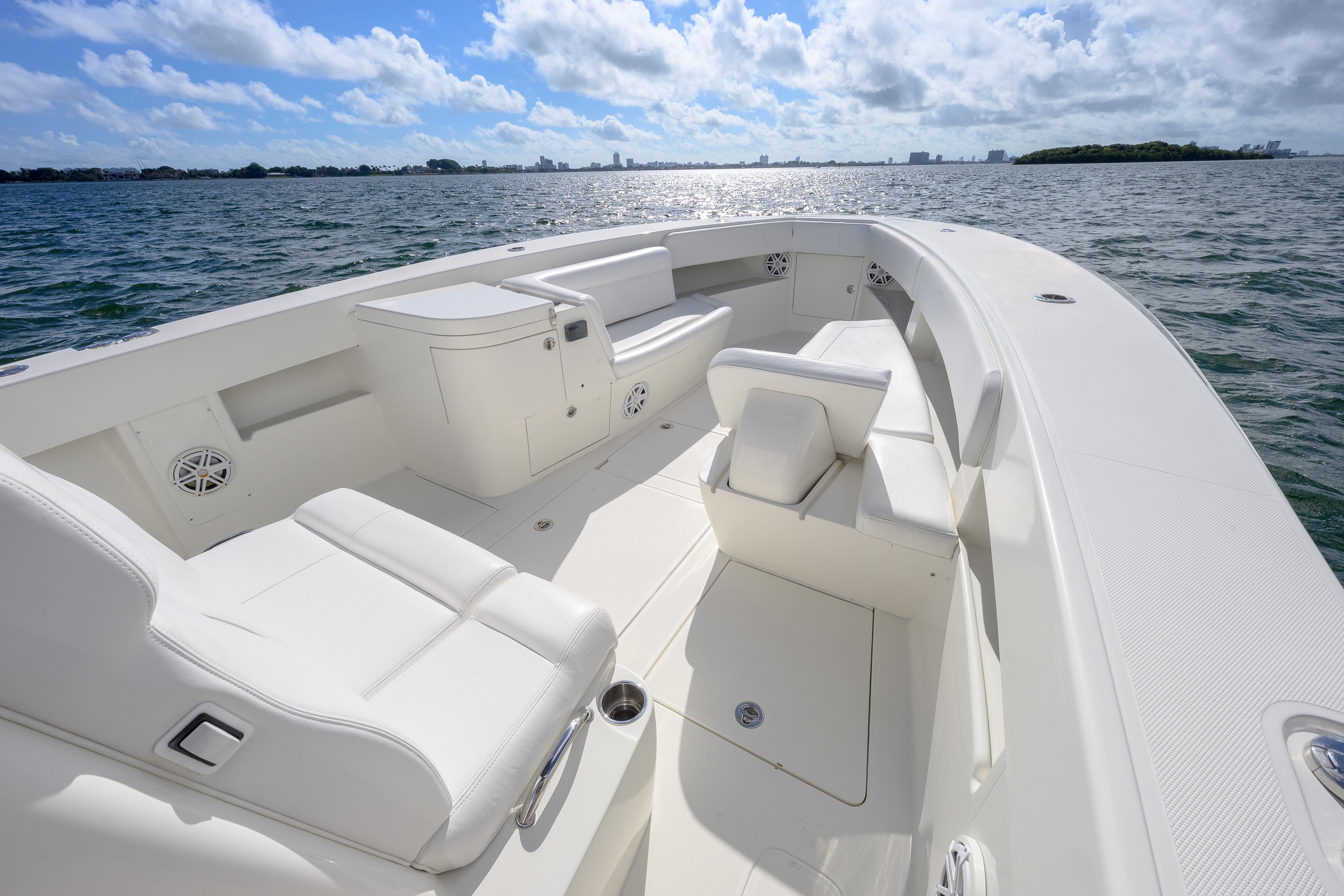 2017 SeaVee 390Z Centre Console for sale - YachtWorld