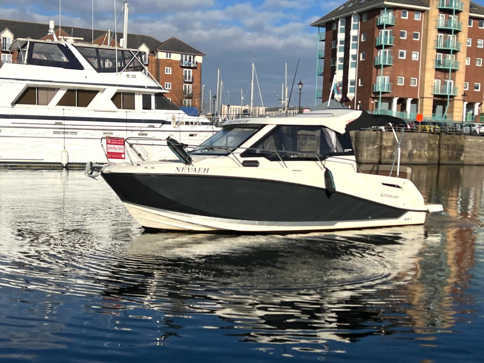 Used Quicksilver Activ 675 Weekend in Swansea (Abertawe) - iNautia