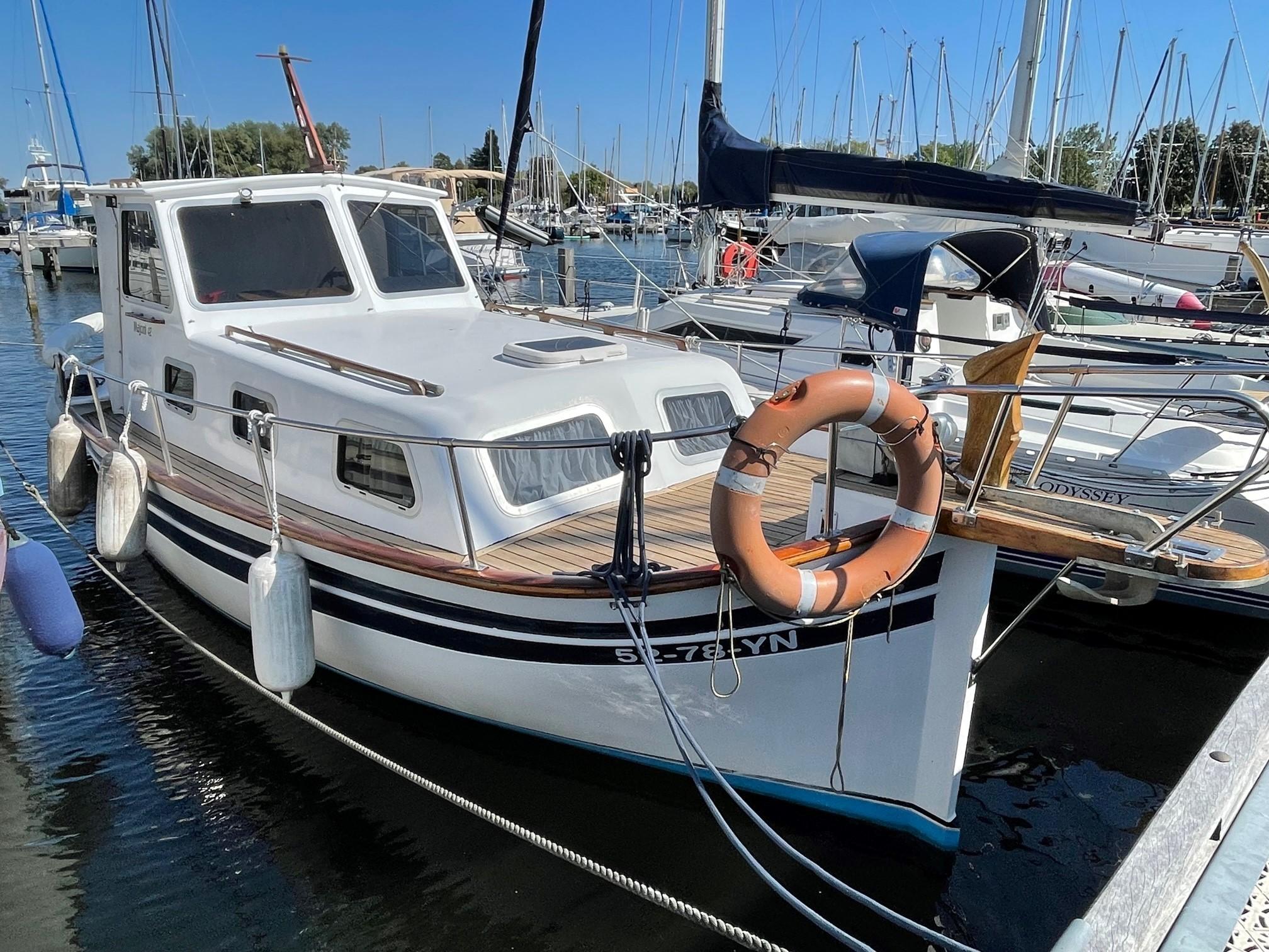 Majoni 42 | 1999 | 9m | Boatshop24