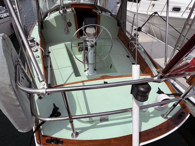 1983 Sea Sprite Luders 34 Sloop til salgs- YachtWorld